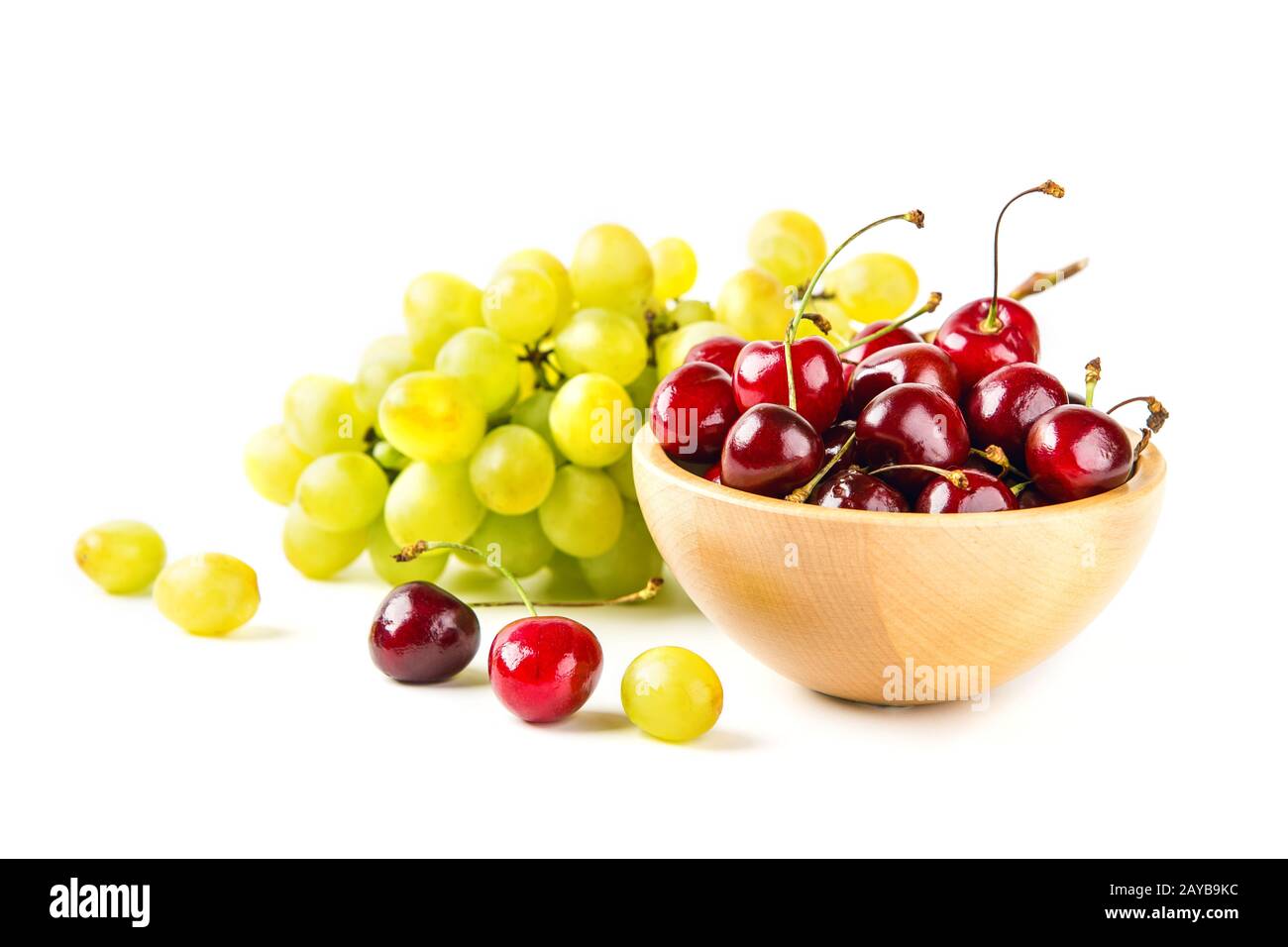 Pile of grapes Cut Out Stock Images & Pictures - Alamy