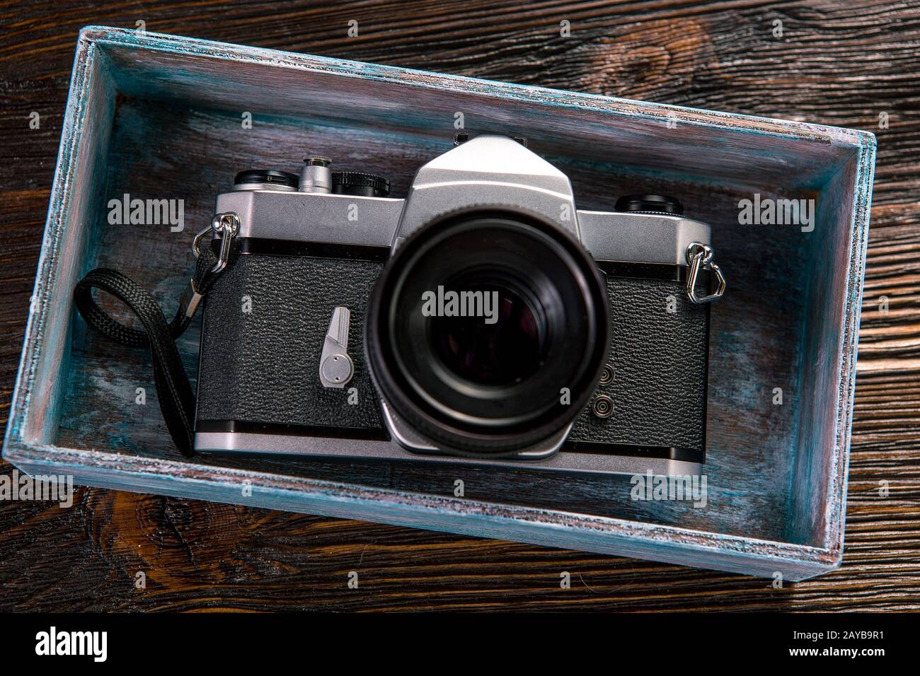 Exposure meter and retro camera Stock Photo - Alamy