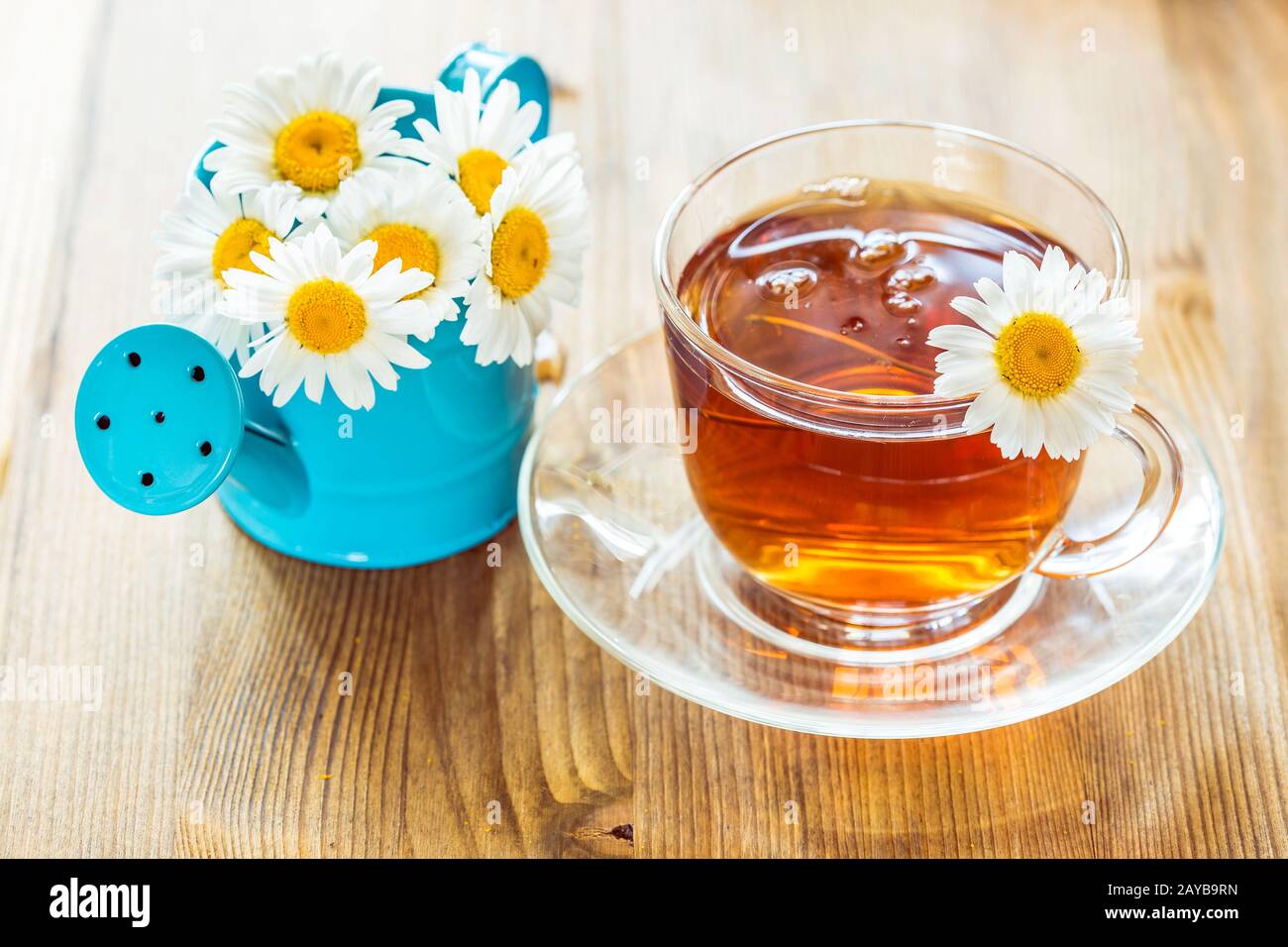 Cup of tea with chamomile Stock Photo - Alamy