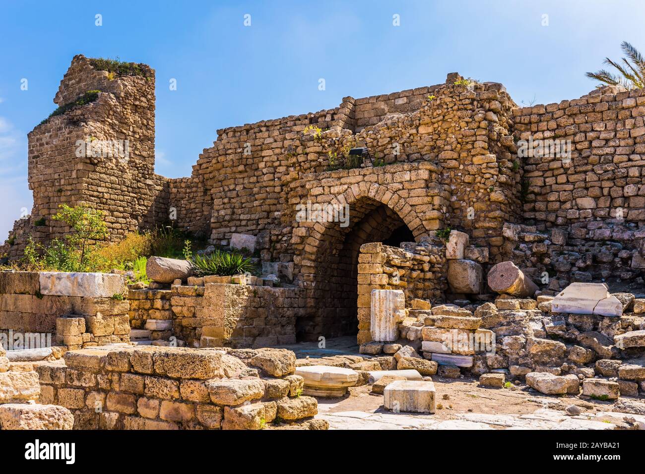 Protection walls ruins hi-res stock photography and images - Alamy