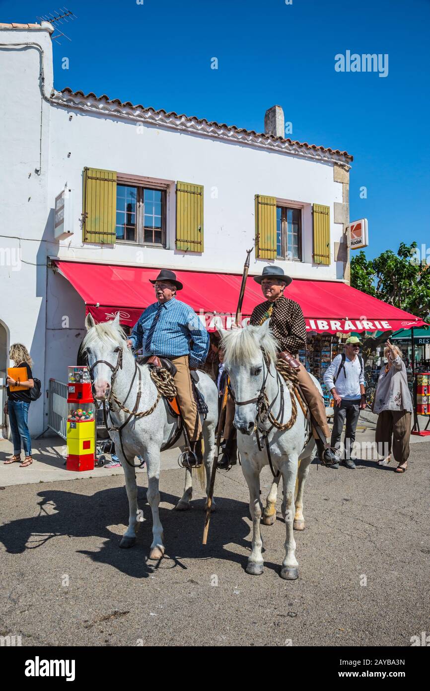 Ties and guards hi-res stock photography and images - Alamy