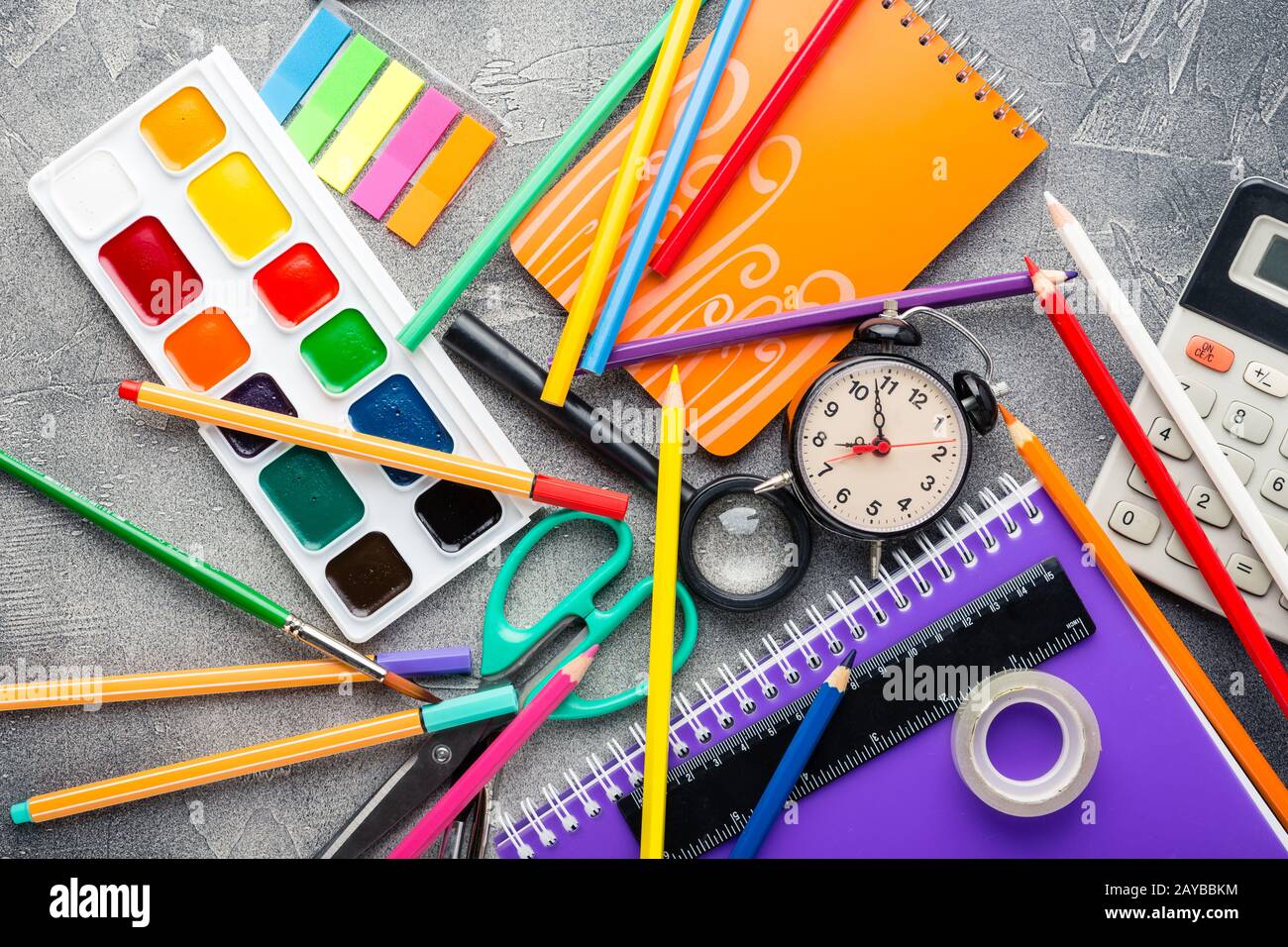 Back to school supplies Stock Photo - Alamy
