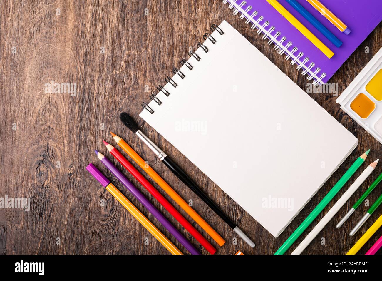 Back to school supplies Stock Photo - Alamy