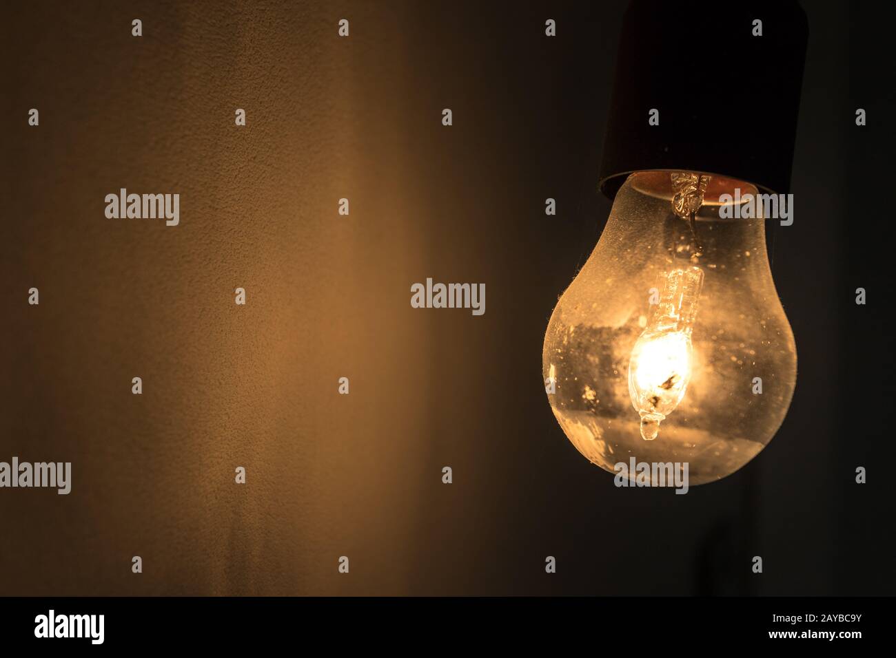 Old dusty bulb illuminated hi-res stock photography and images - Alamy