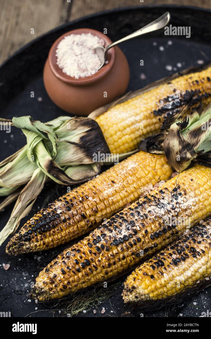 Roasted corn salted Stock Photo - Alamy