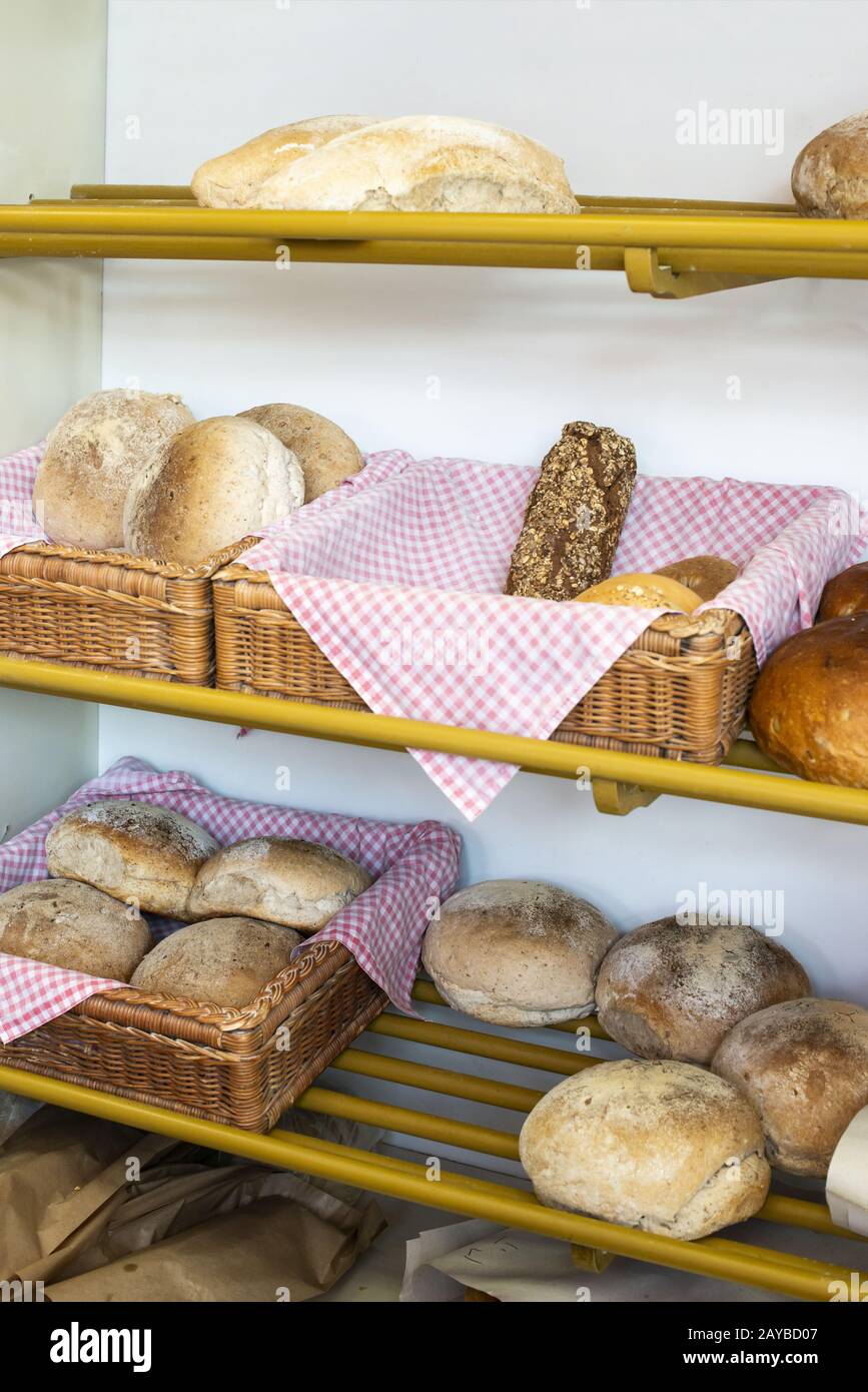 Bread in bakery shelf Stock Photo - Alamy