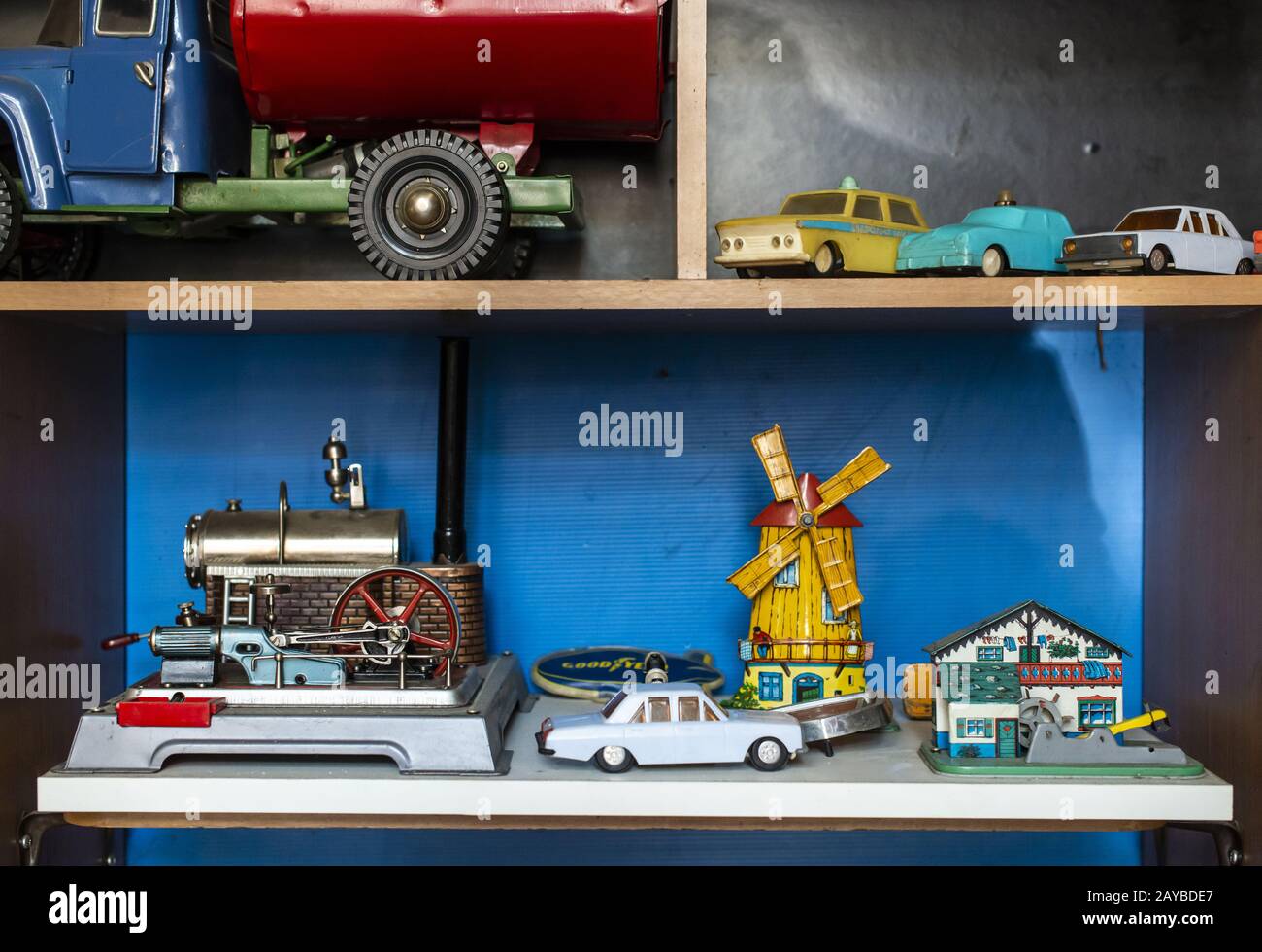 Old vintage toys on shelf Stock Photo - Alamy