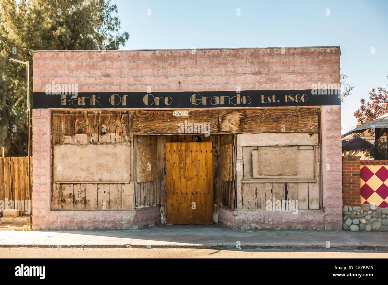 Old desert scenes hi-res stock photography and images - Alamy