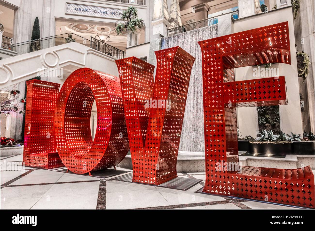 Venetian installation hi-res stock photography and images - Alamy