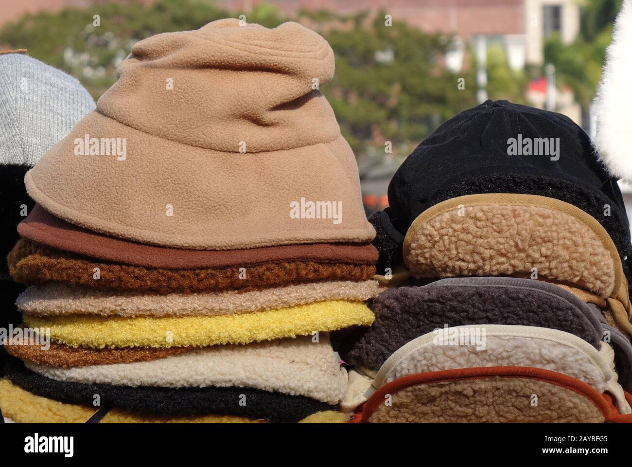 Street vendor sells winter hi-res stock photography and images - Alamy