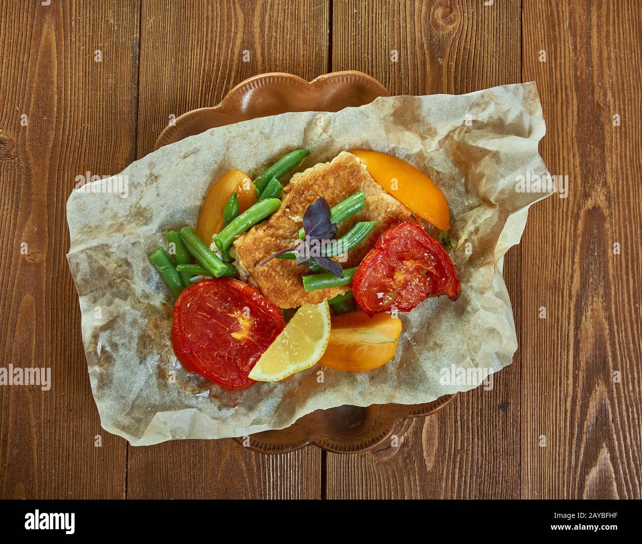 Red Snapper en Papillote Stock Photo - Alamy