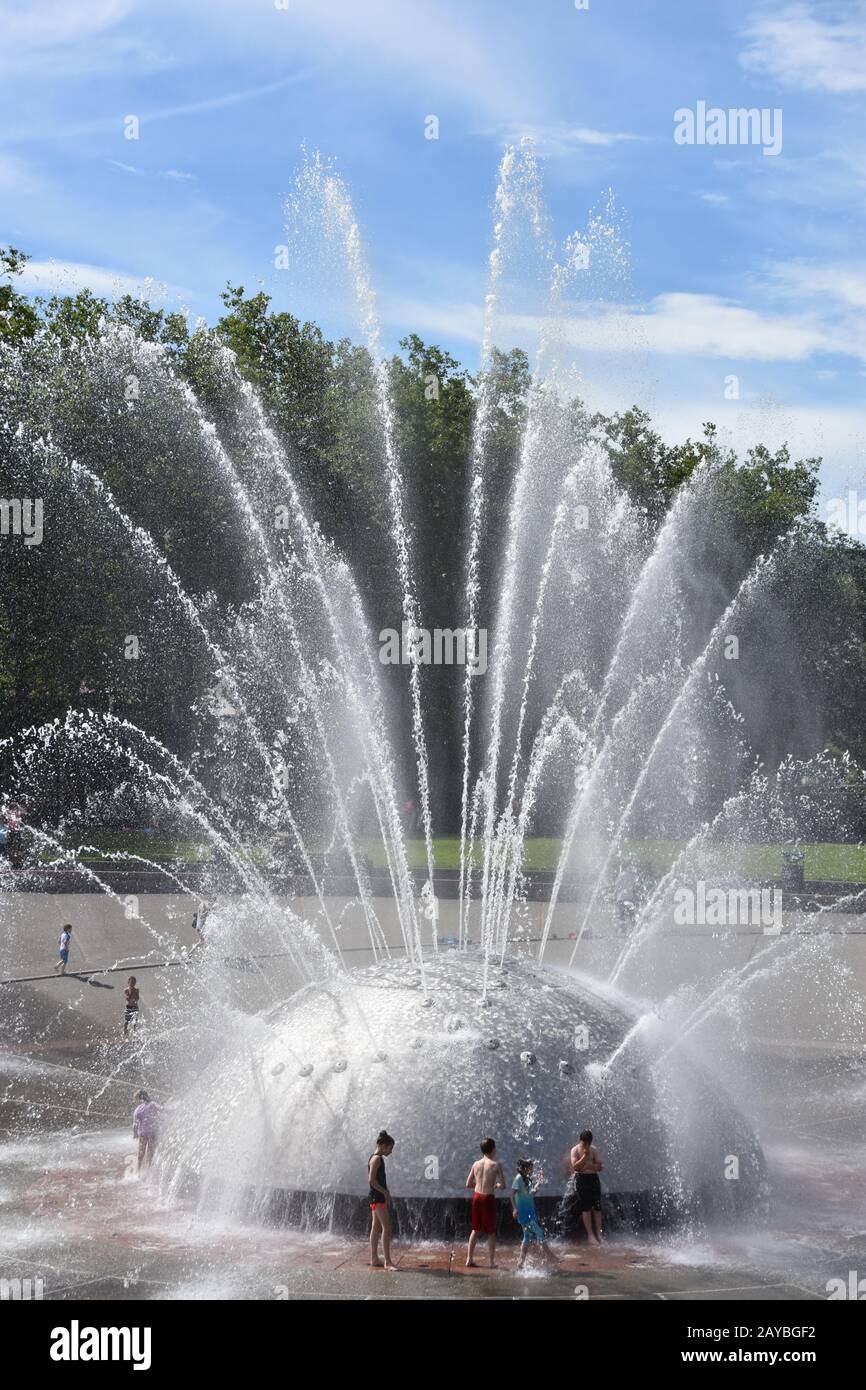 The International Fountain at Seattle Center in Seattle, Washington ...