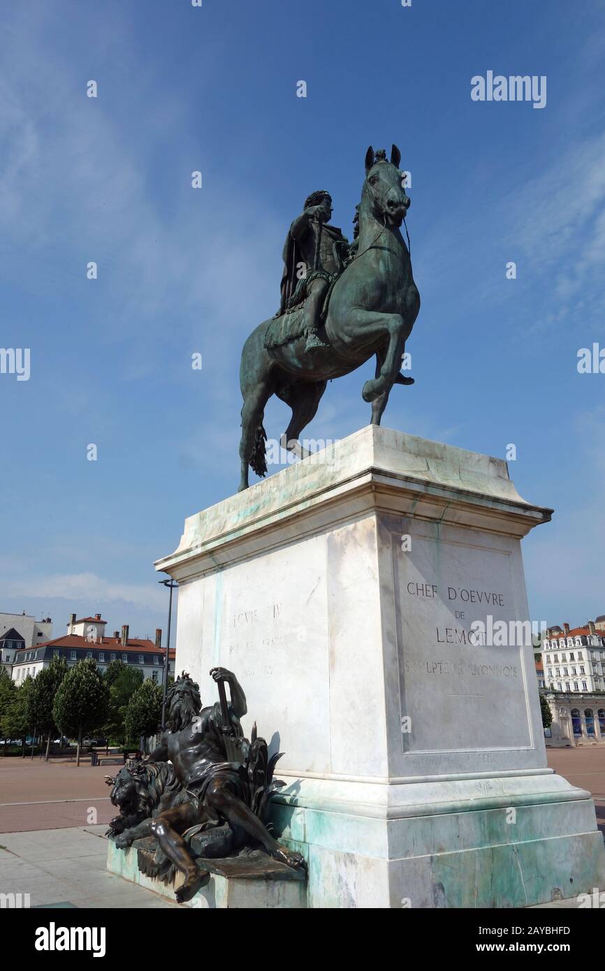 Equestrian statue of Louis XIV in Lyon Stock Photo - Alamy