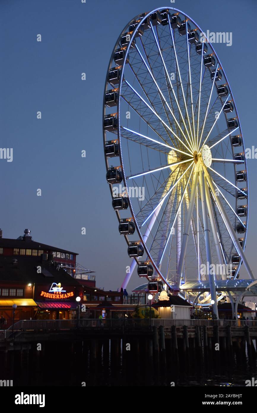 The Seattle Great Wheel in Seattle, Washington Stock Photo - Alamy