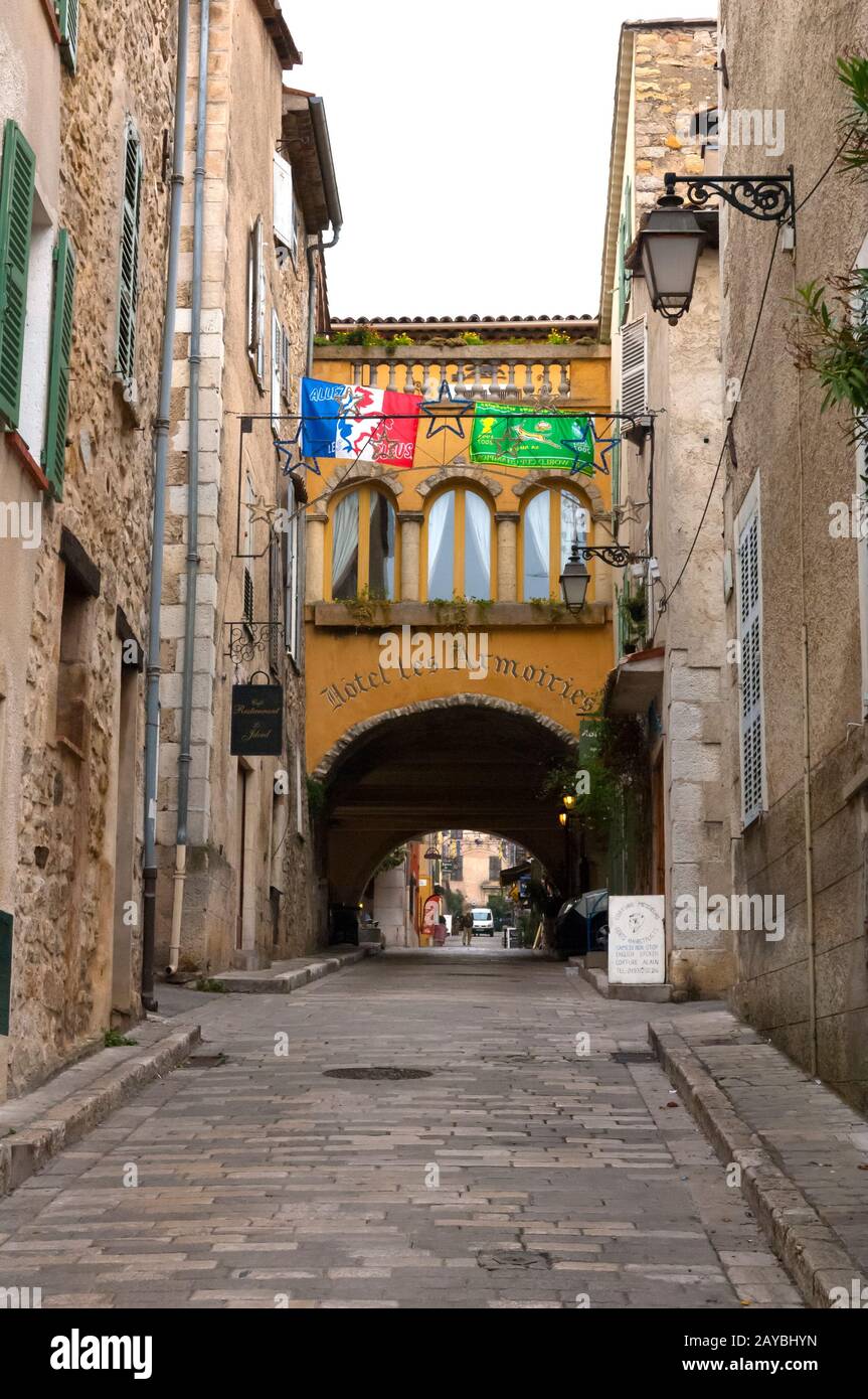 valbonne opio - small french town Stock Photo - Alamy