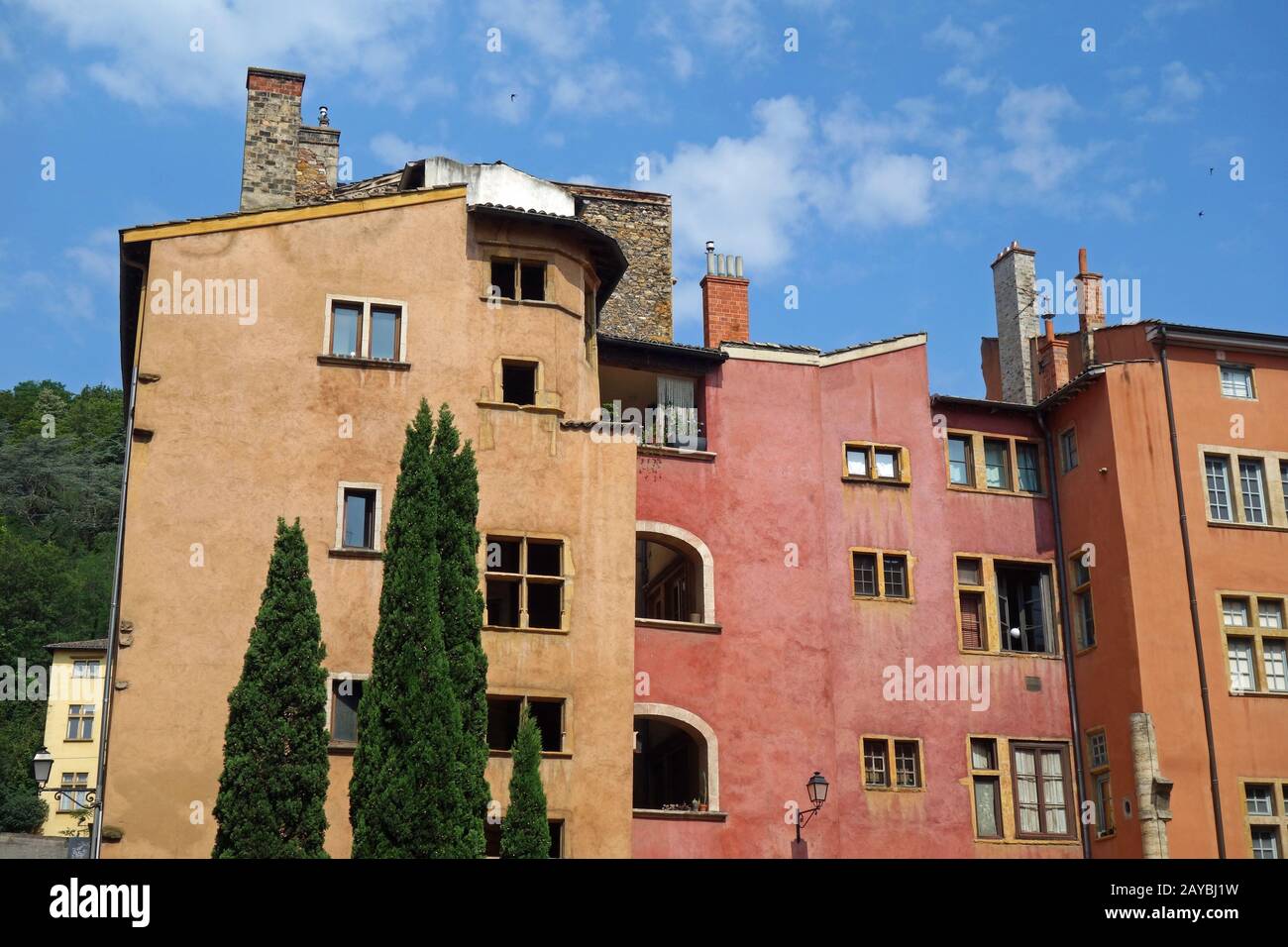 Lyon traboules hi-res stock photography and images - Alamy
