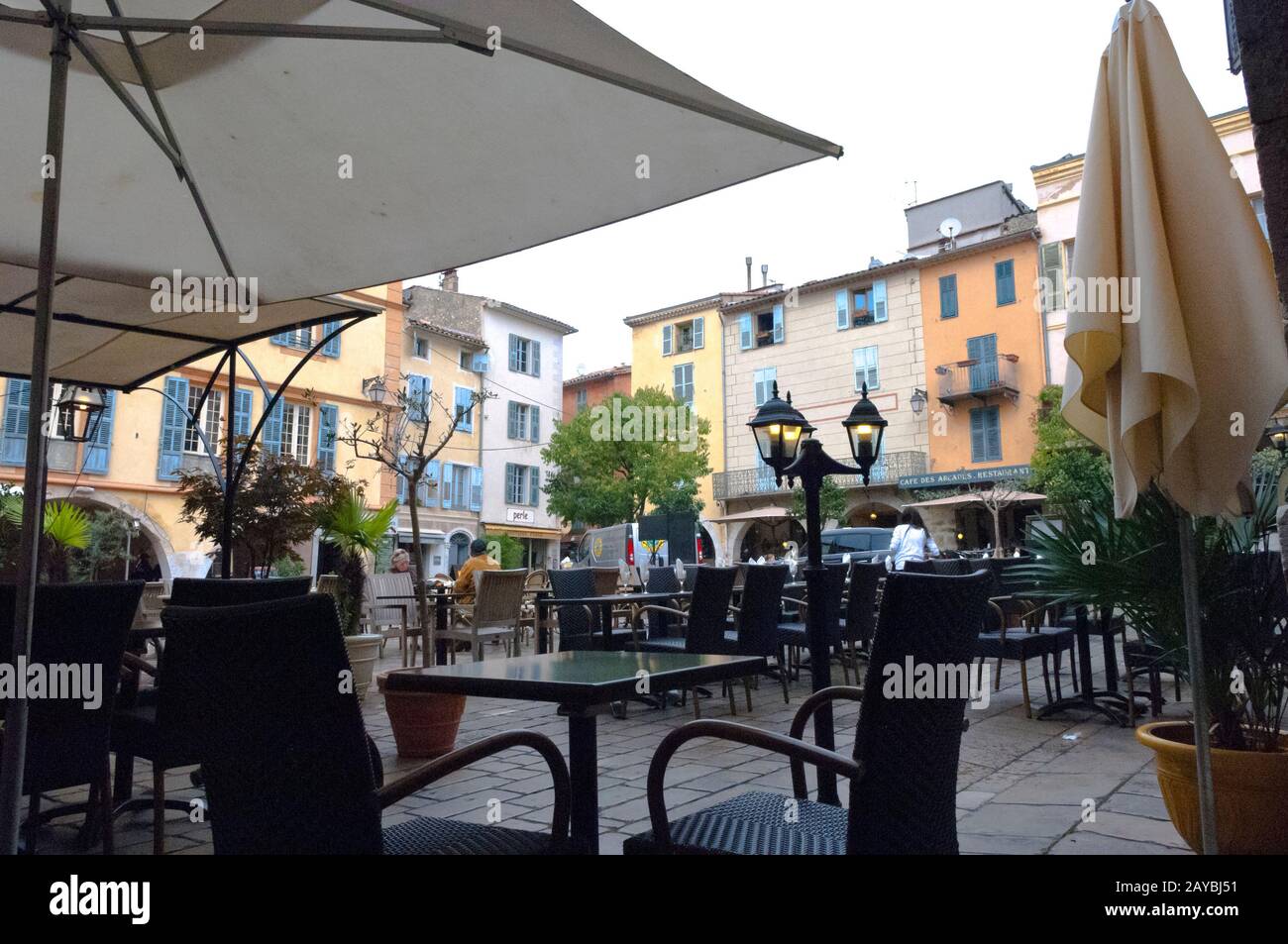 Valbonne france church hi-res stock photography and images - Alamy