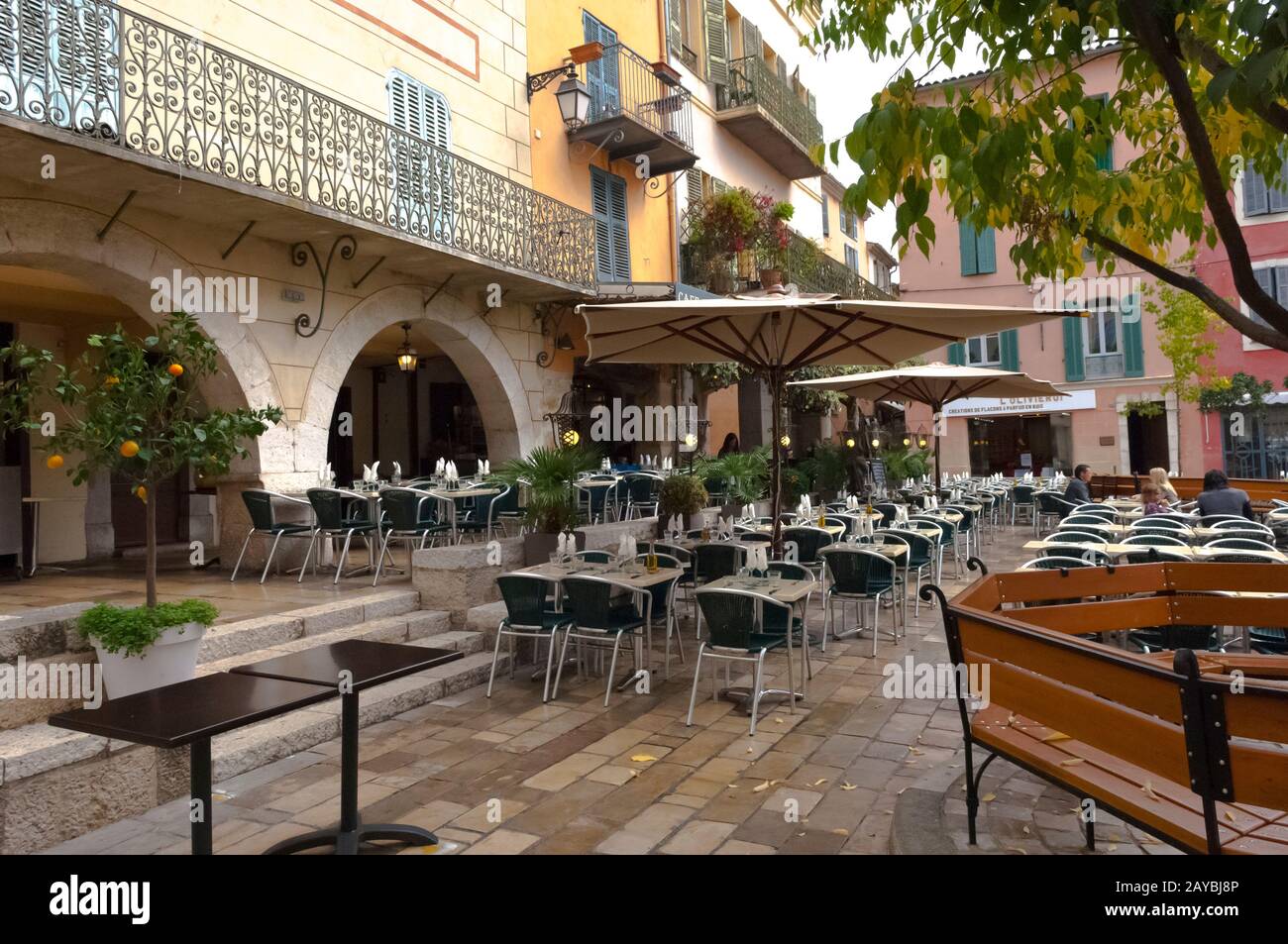 valbonne opio - small french town Stock Photo - Alamy