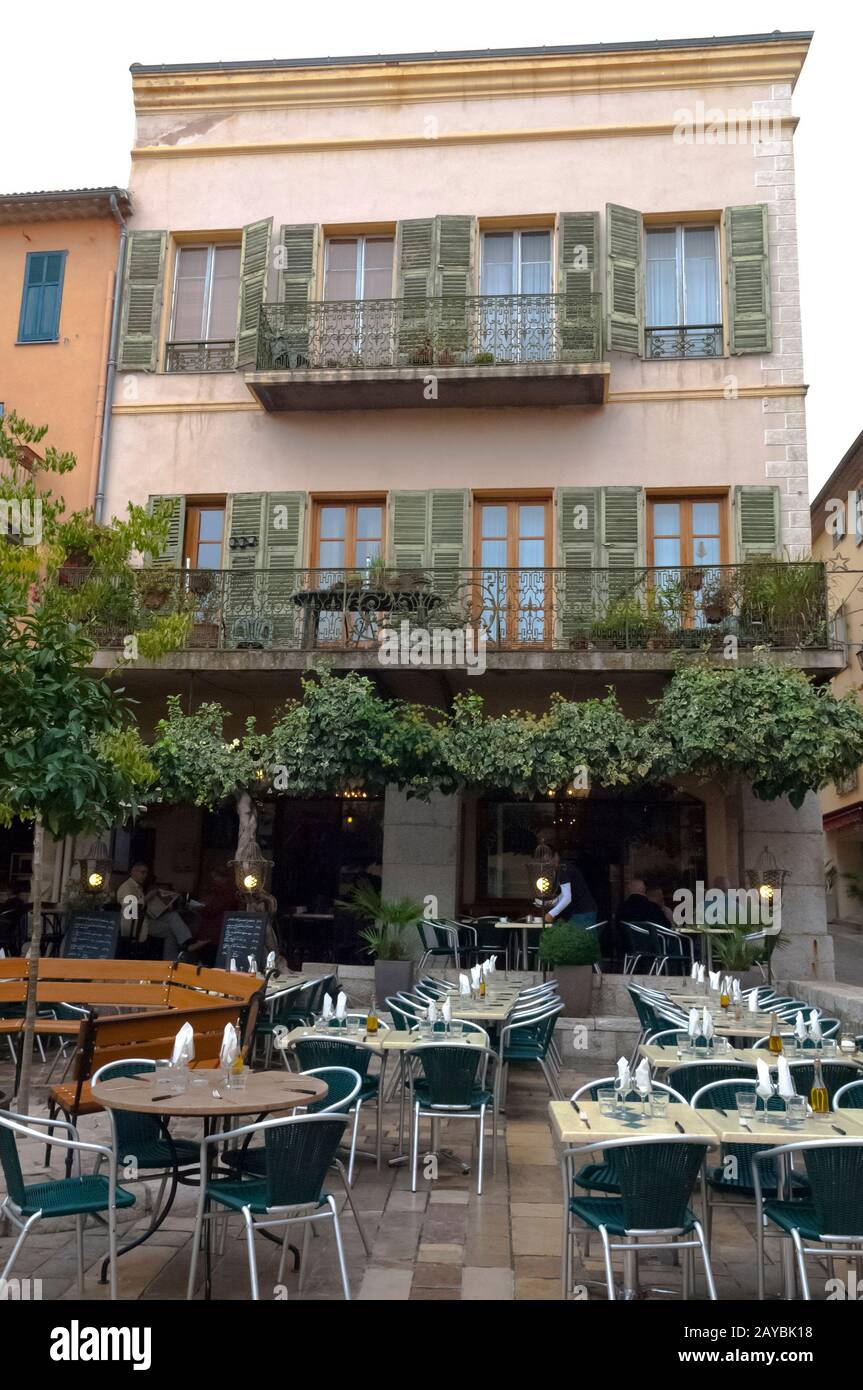 valbonne opio - small french town Stock Photo - Alamy