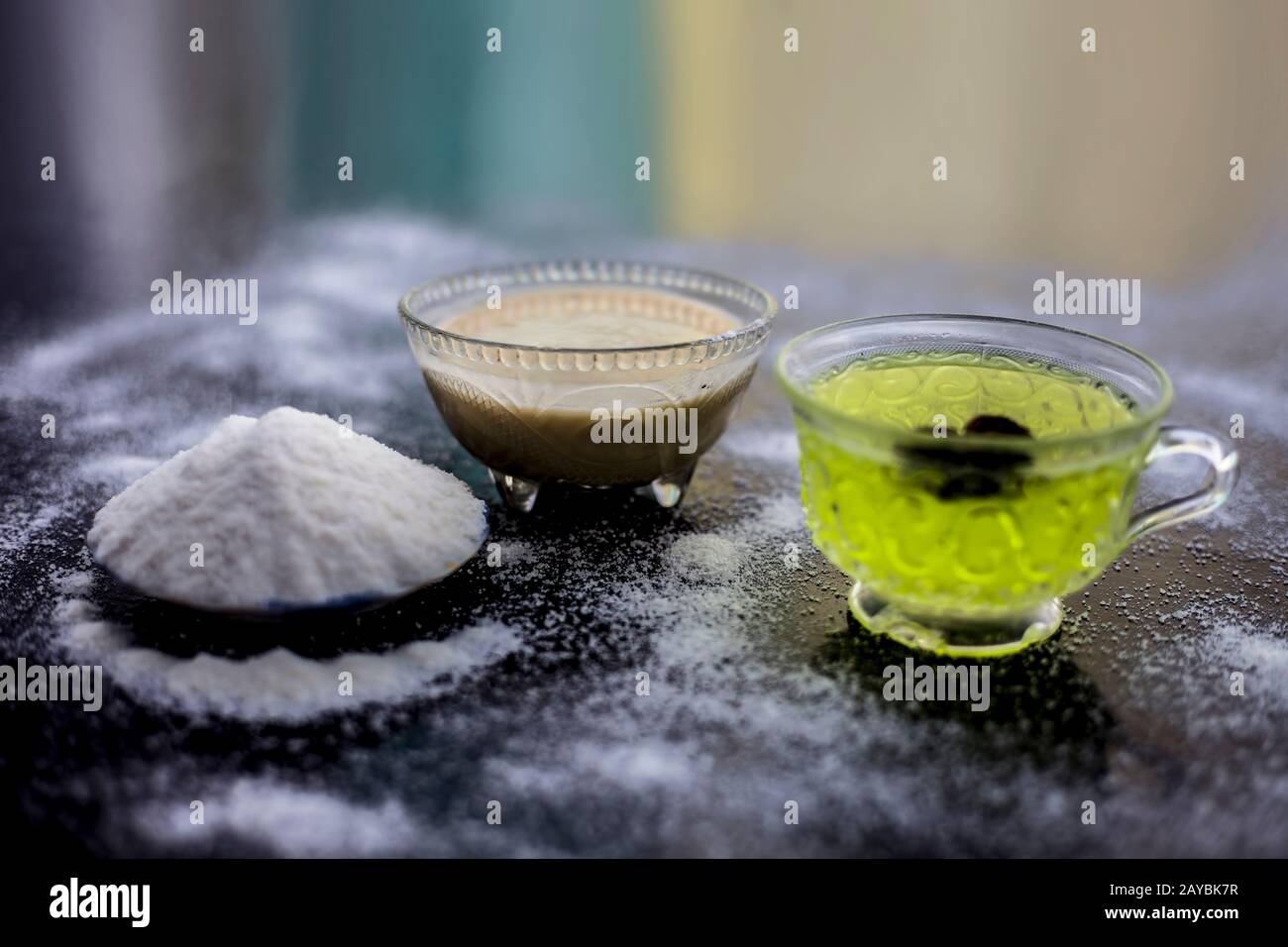 Rice powder face hi-res stock photography and images - Alamy