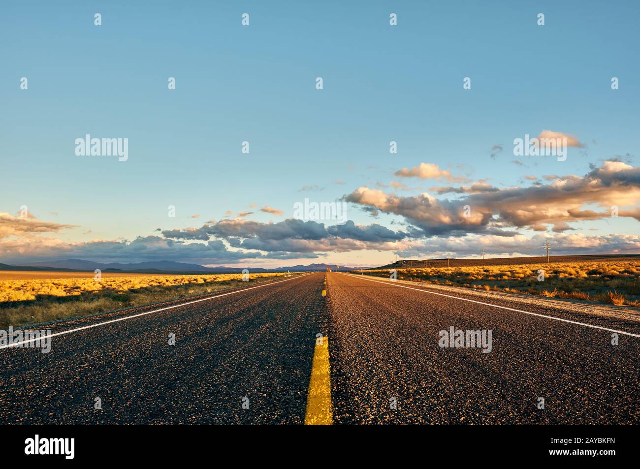 Open highway in California Stock Photo - Alamy