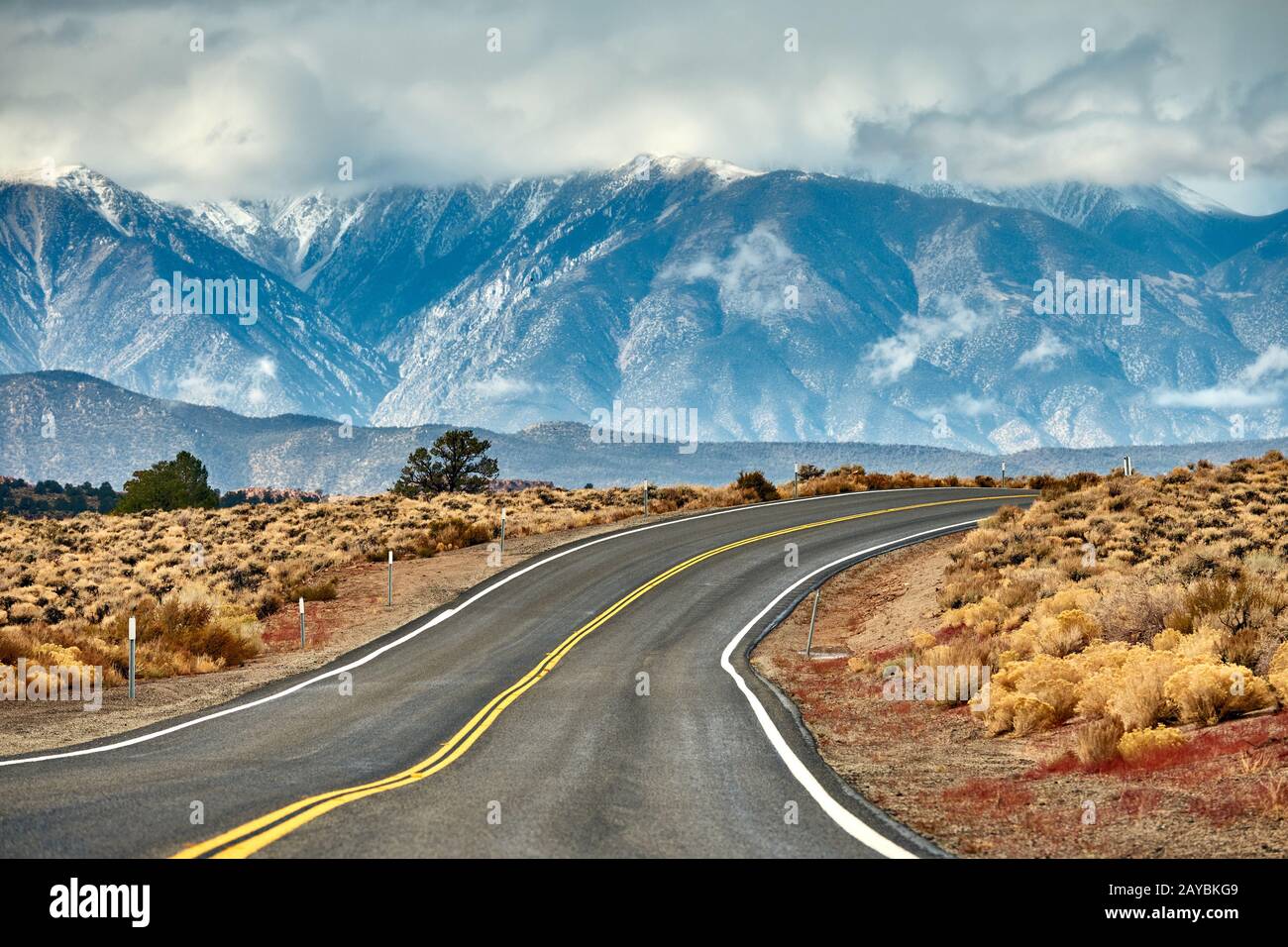 Open highway in California Stock Photo - Alamy