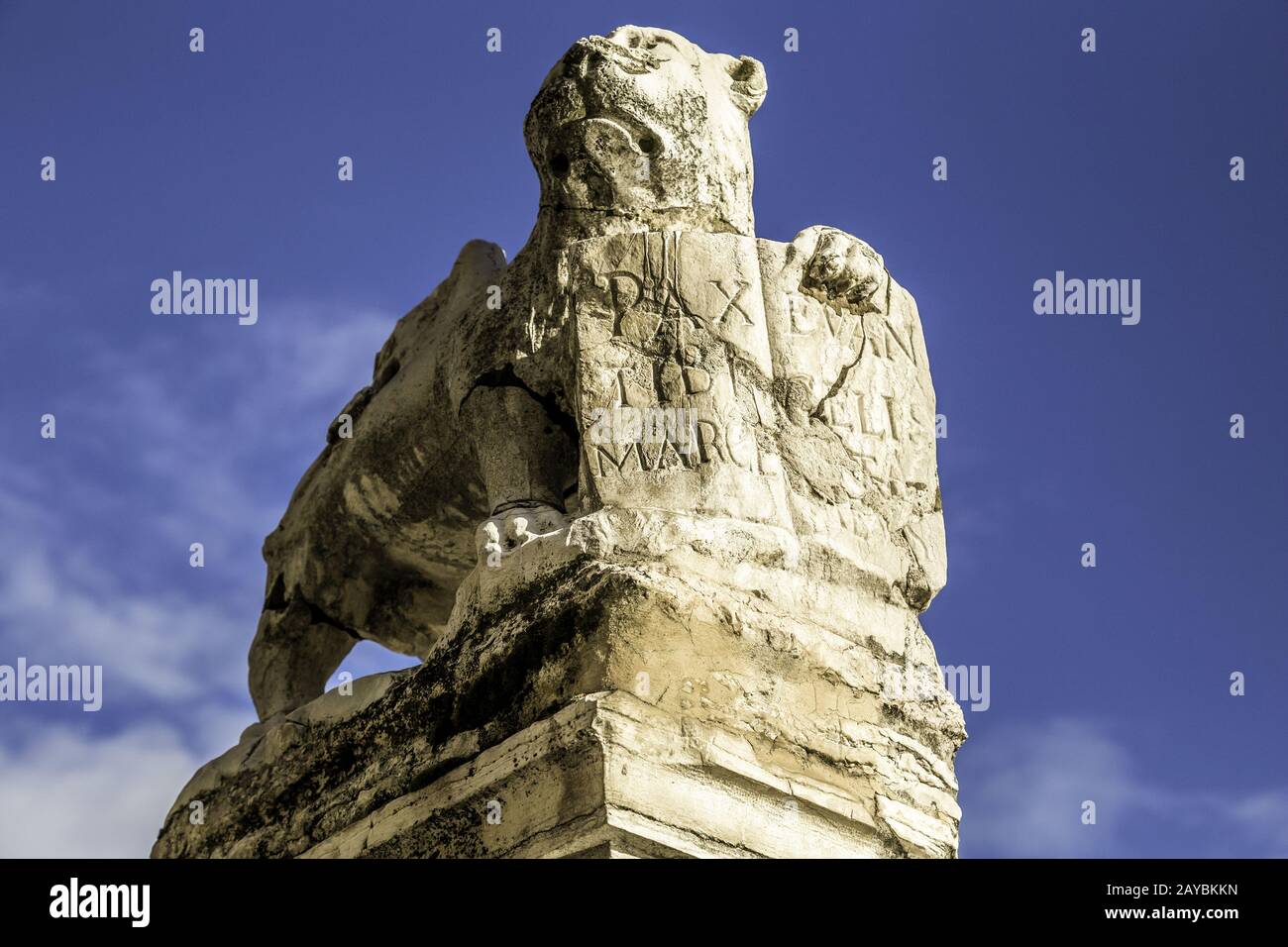 Lion Statue in Murano island in the Venetian lagoon Stock Photo - Alamy