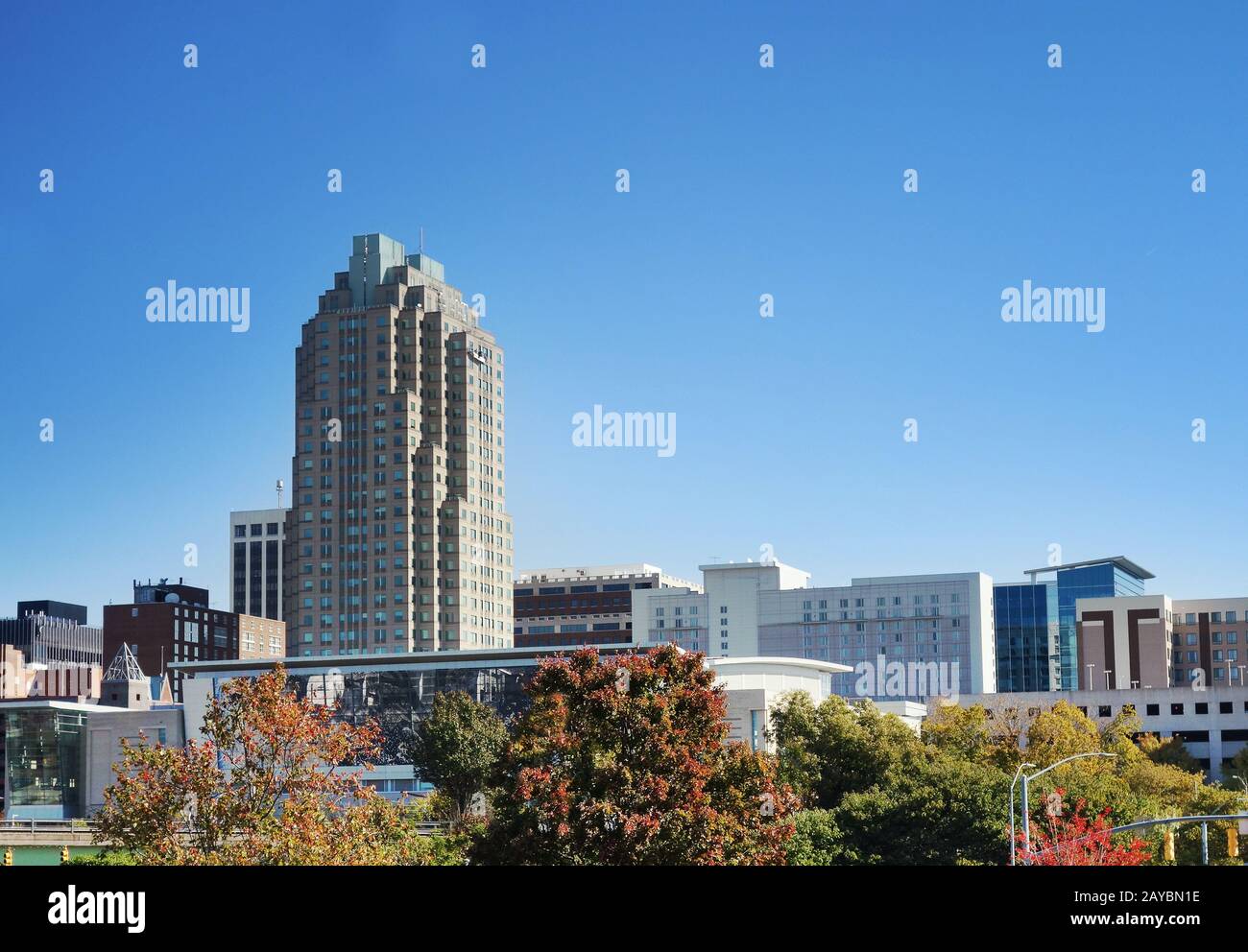 Autumn raleigh skyline hi-res stock photography and images - Alamy