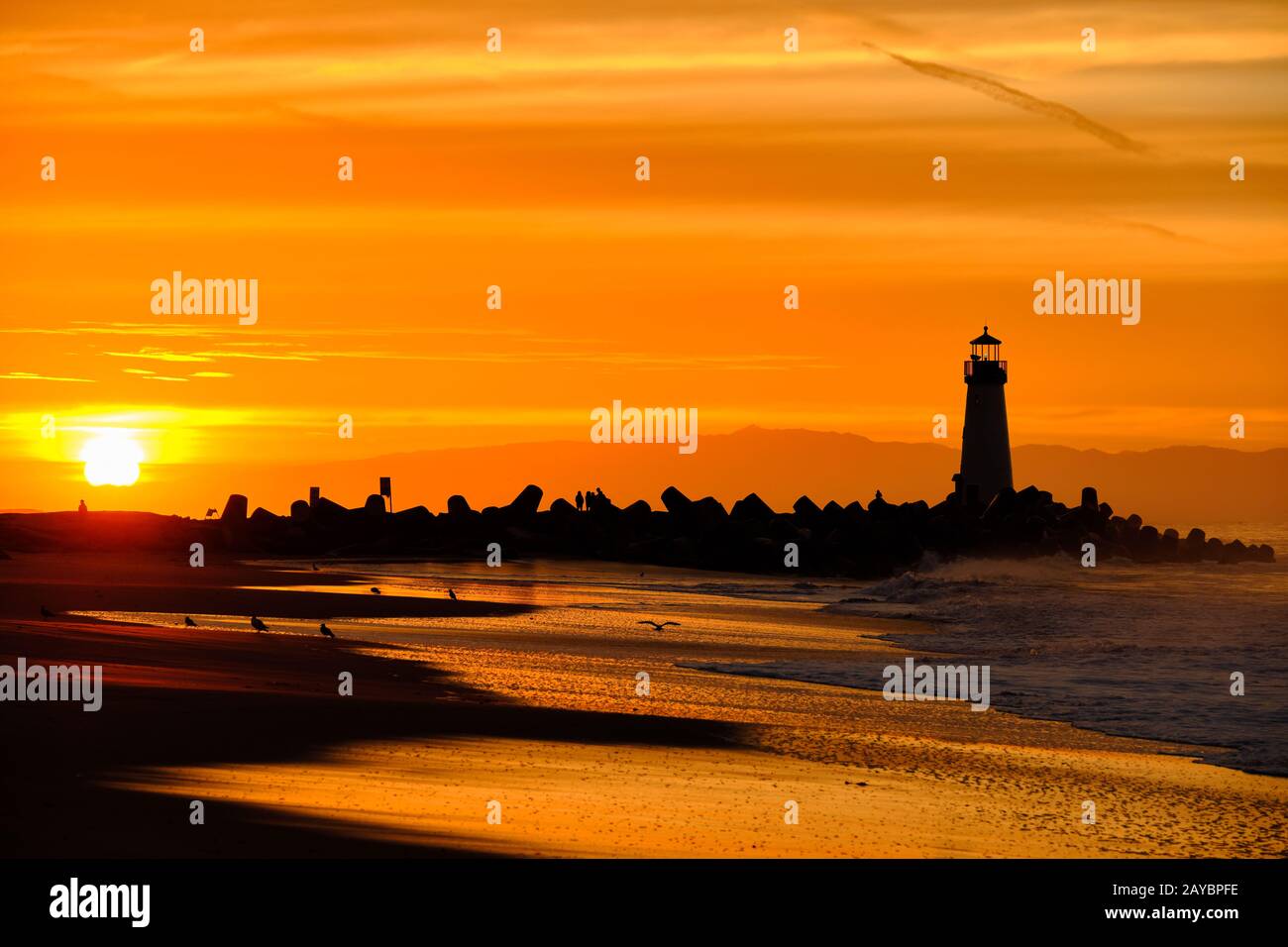 Santa Cruz Breakwater Light (Walton Lighthouse) at sunrise Stock Photo ...