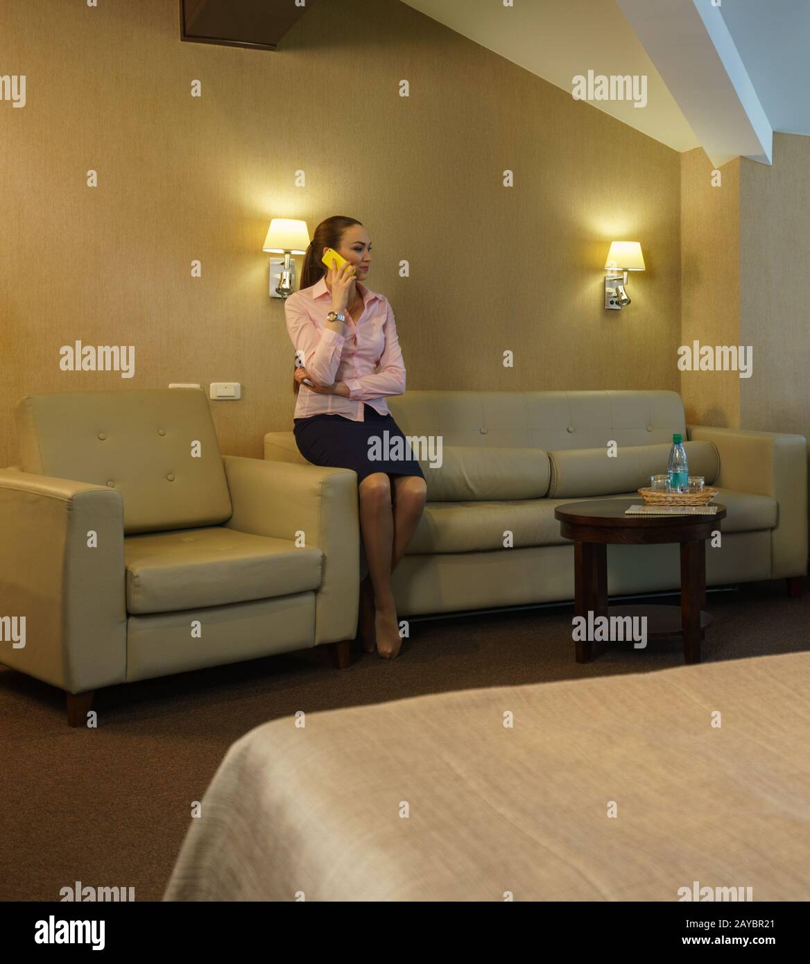 Business people wait for conference in hotel room Stock Photo - Alamy