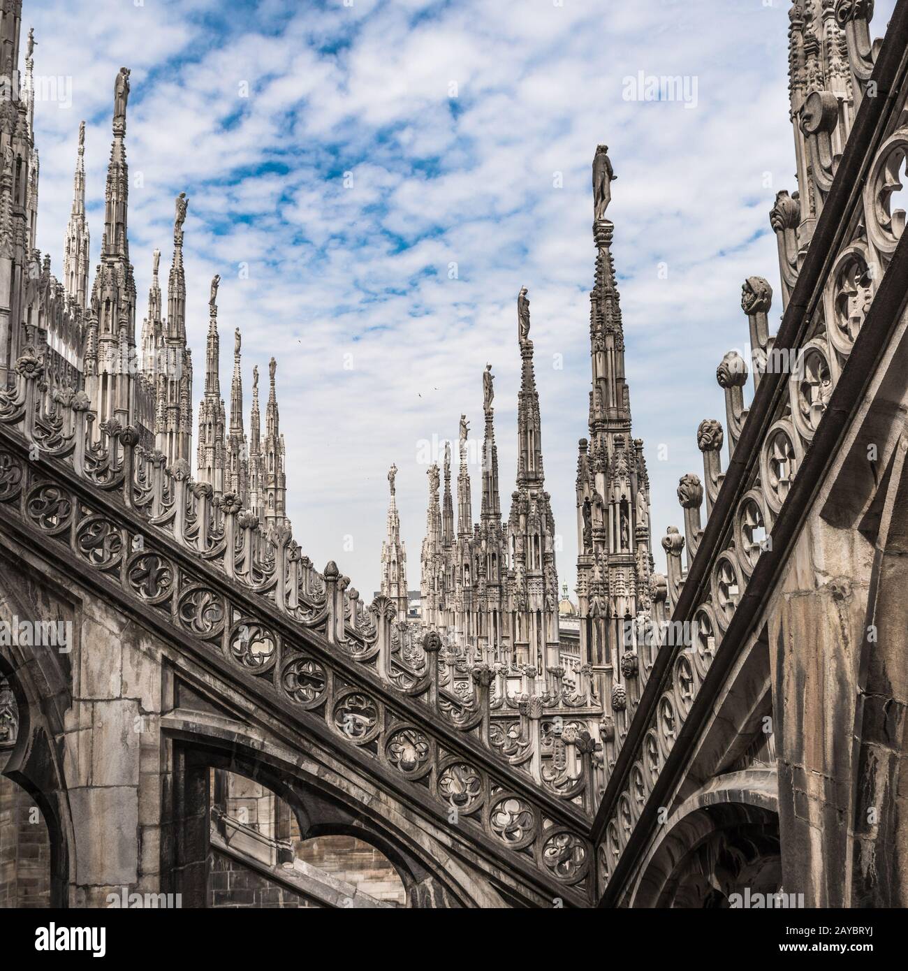 Milan cathedral aerial hi-res stock photography and images - Alamy