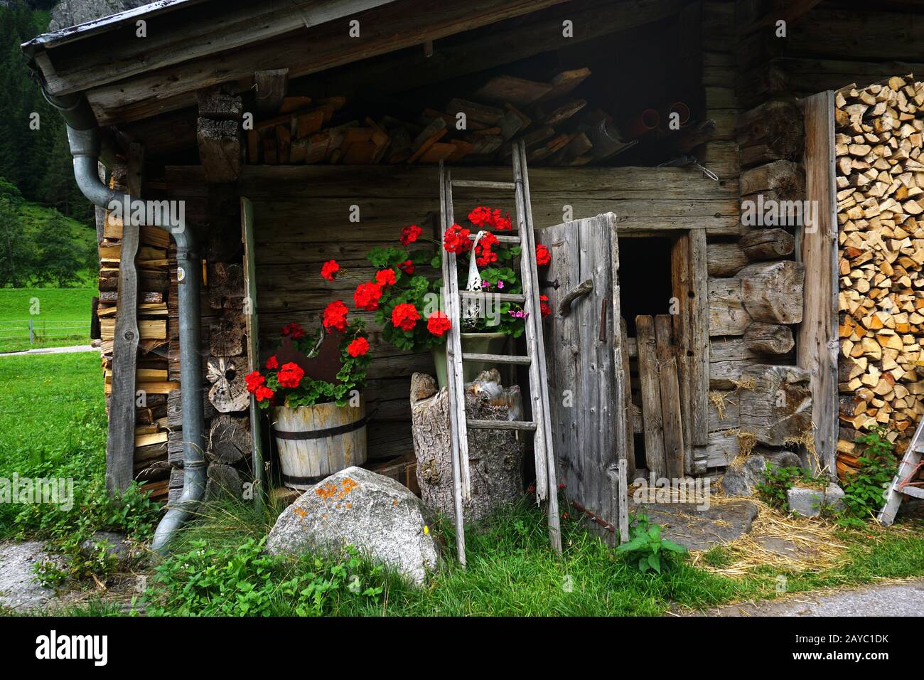 Alpine decoration hi-res stock photography and images - Alamy