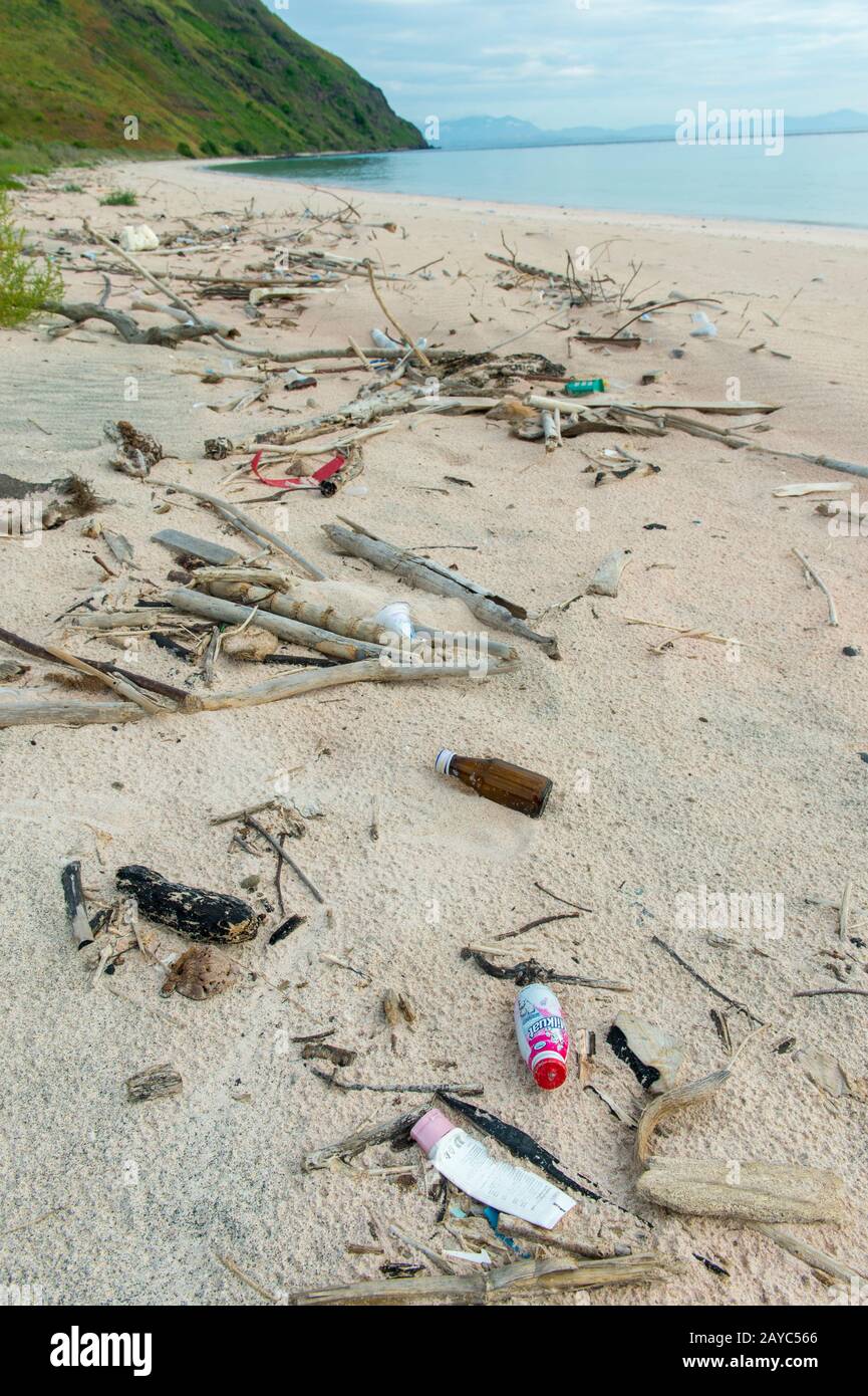 Gili banta island hi-res stock photography and images - Alamy