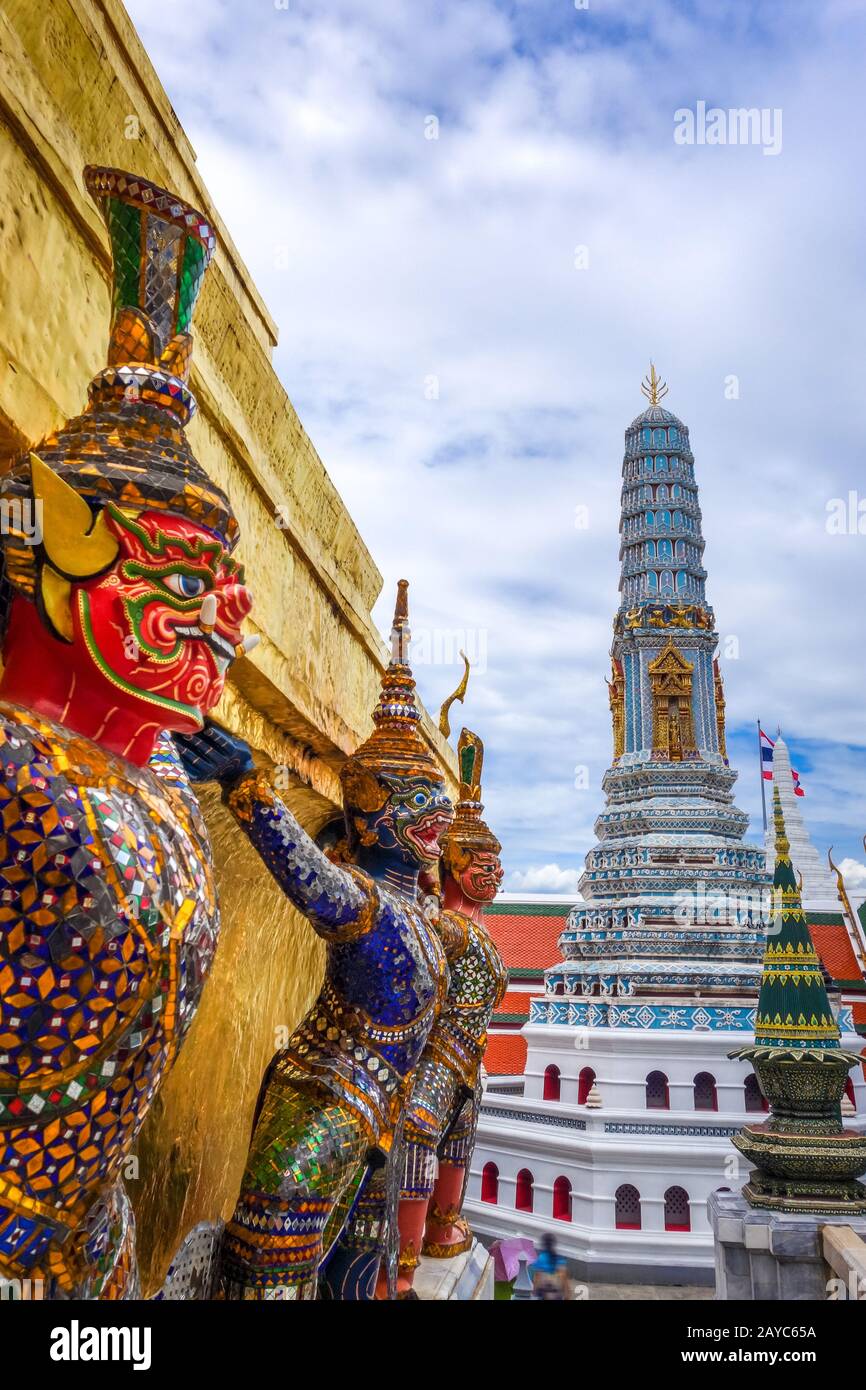 Yaksha statue hi-res stock photography and images - Alamy