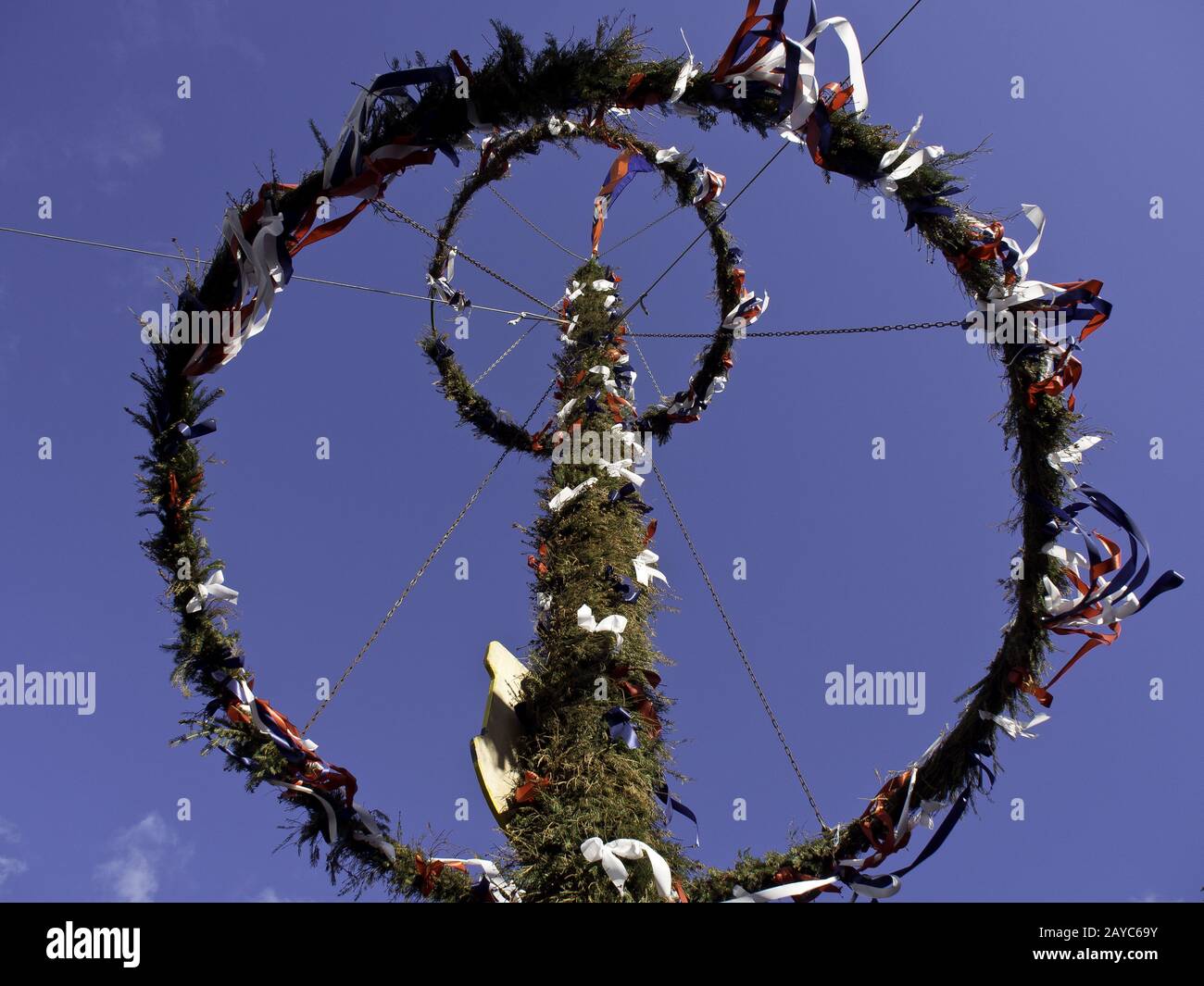 May tree hi-res stock photography and images - Alamy