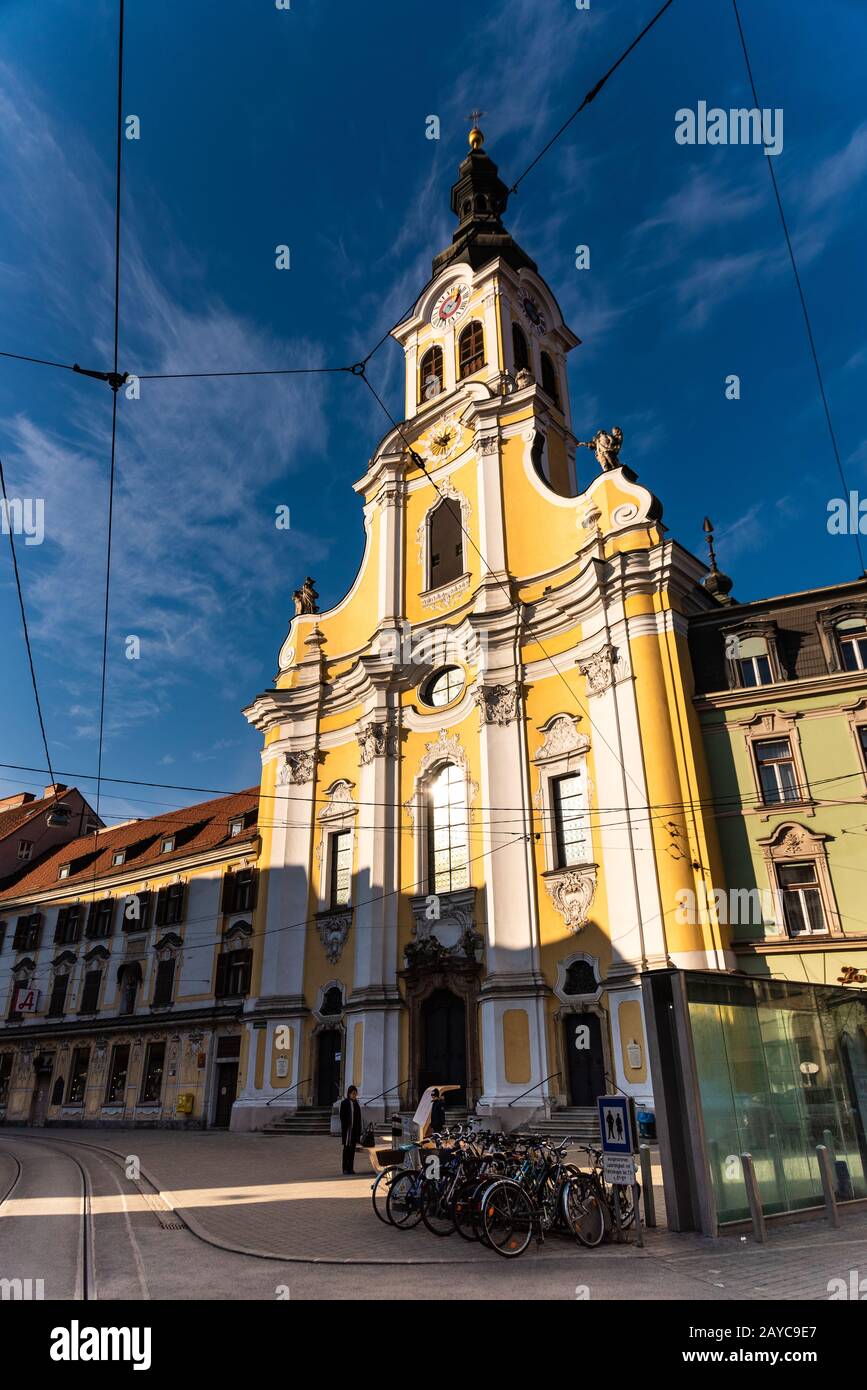 Graz austria cathedral hi-res stock photography and images - Alamy