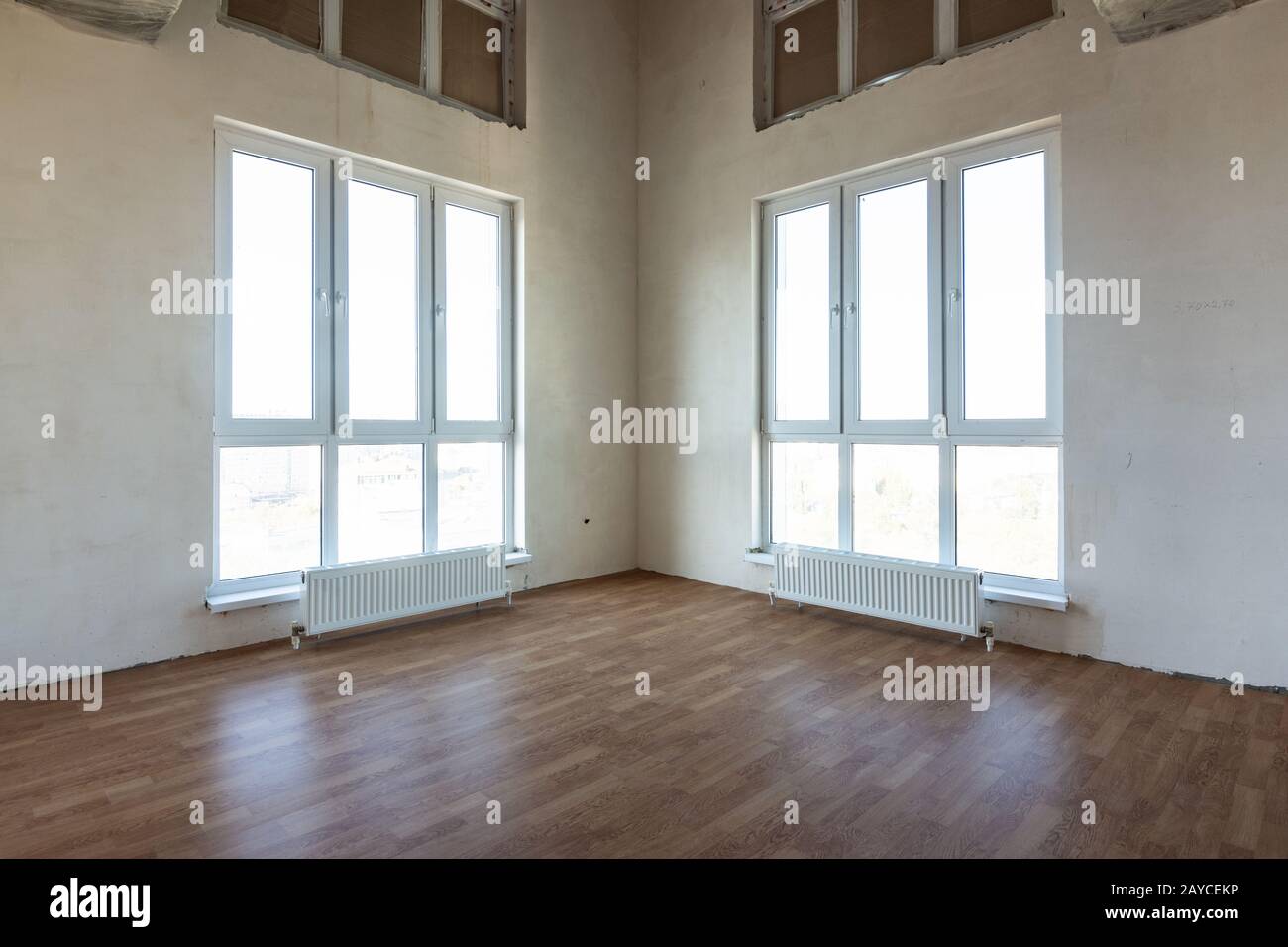 Interior work room completed hi-res stock photography and images - Alamy