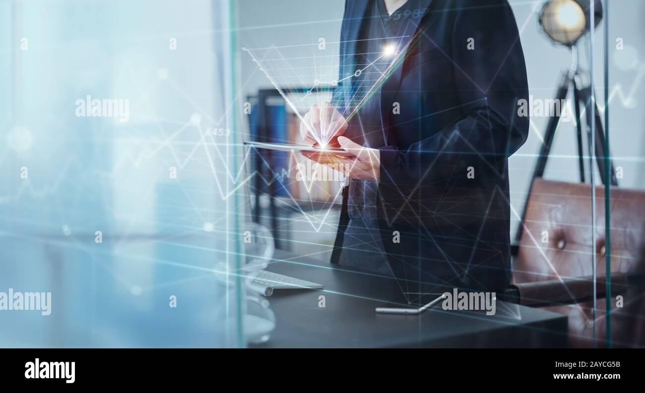 Digital analysis hi-res stock photography and images - Alamy