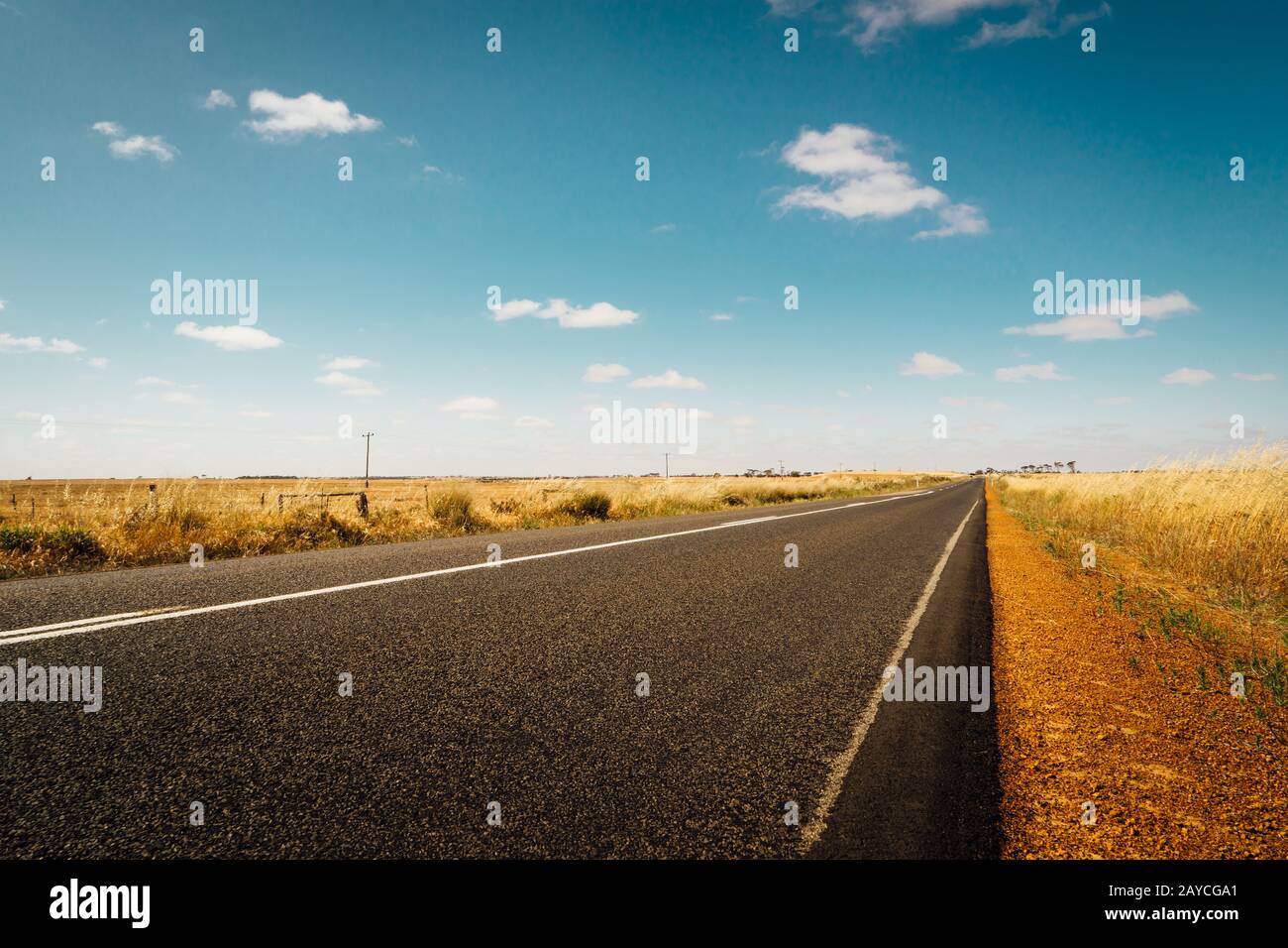 Australia road hi-res stock photography and images - Alamy