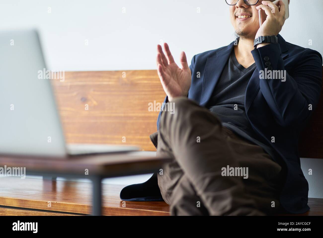 Technology sit chair hi-res stock photography and images - Alamy