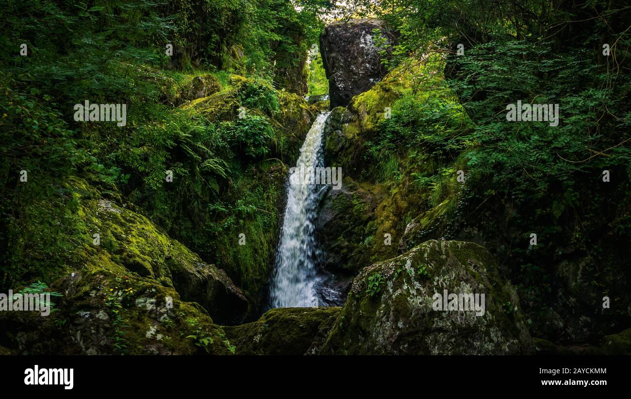 E flow ireland hi-res stock photography and images - Alamy
