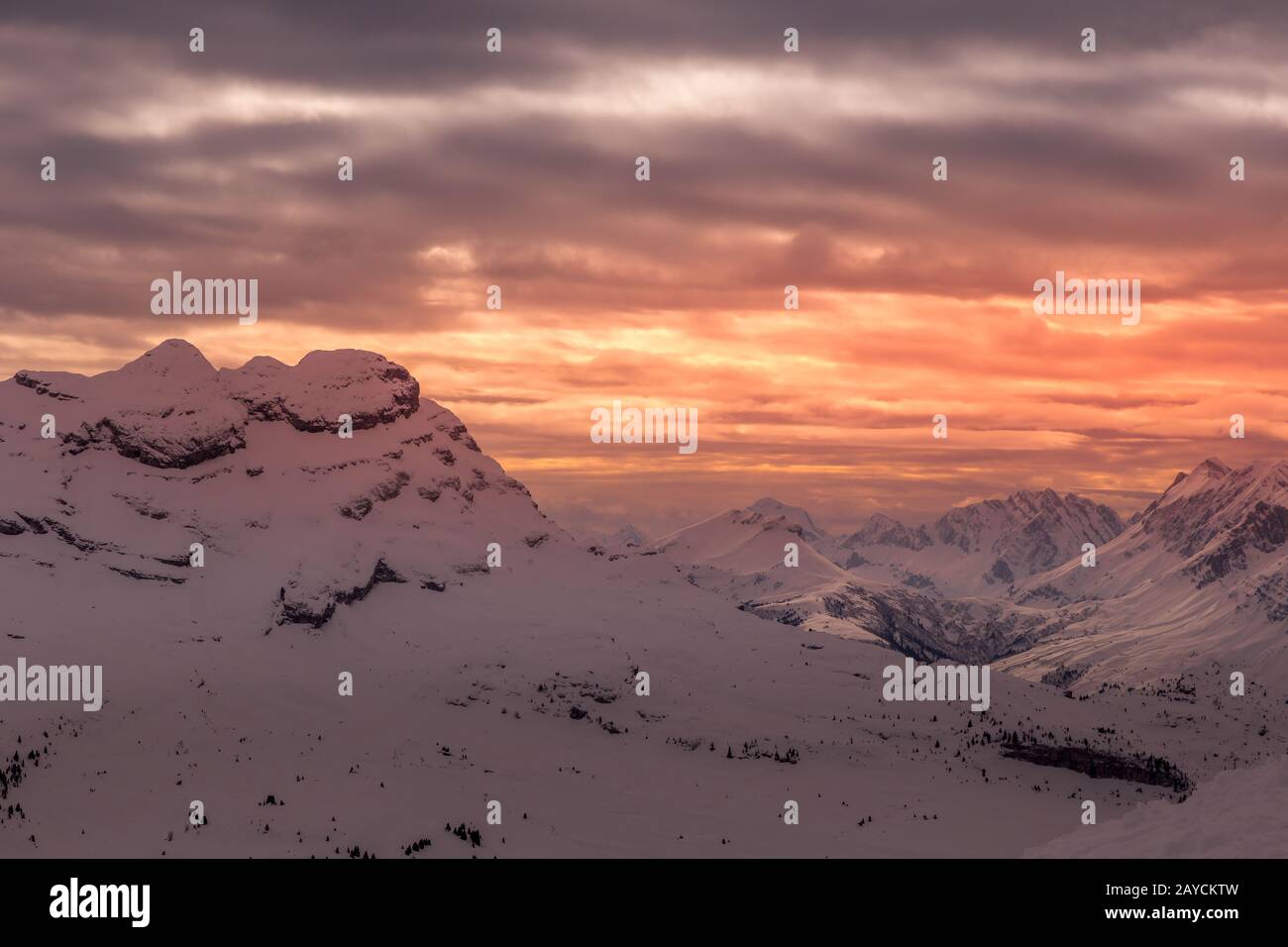 Modern french alps hi-res stock photography and images - Alamy