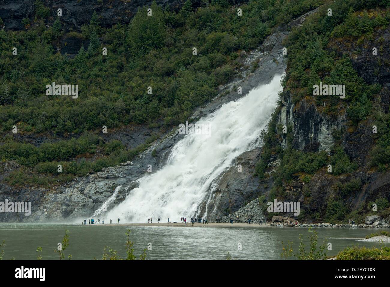 Nugget falls hi-res stock photography and images - Alamy