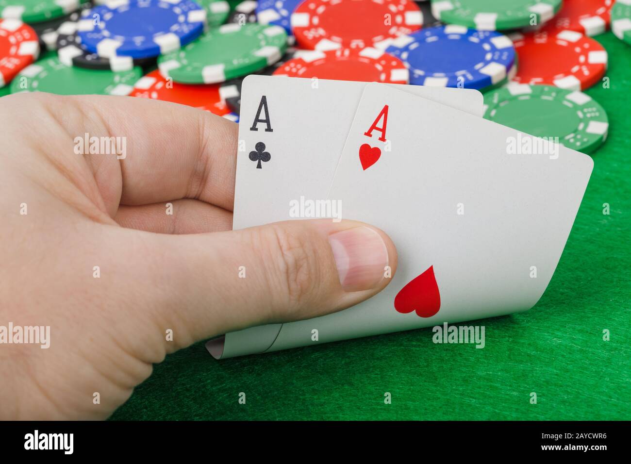 Four people playing cards hi-res stock photography and images - Alamy