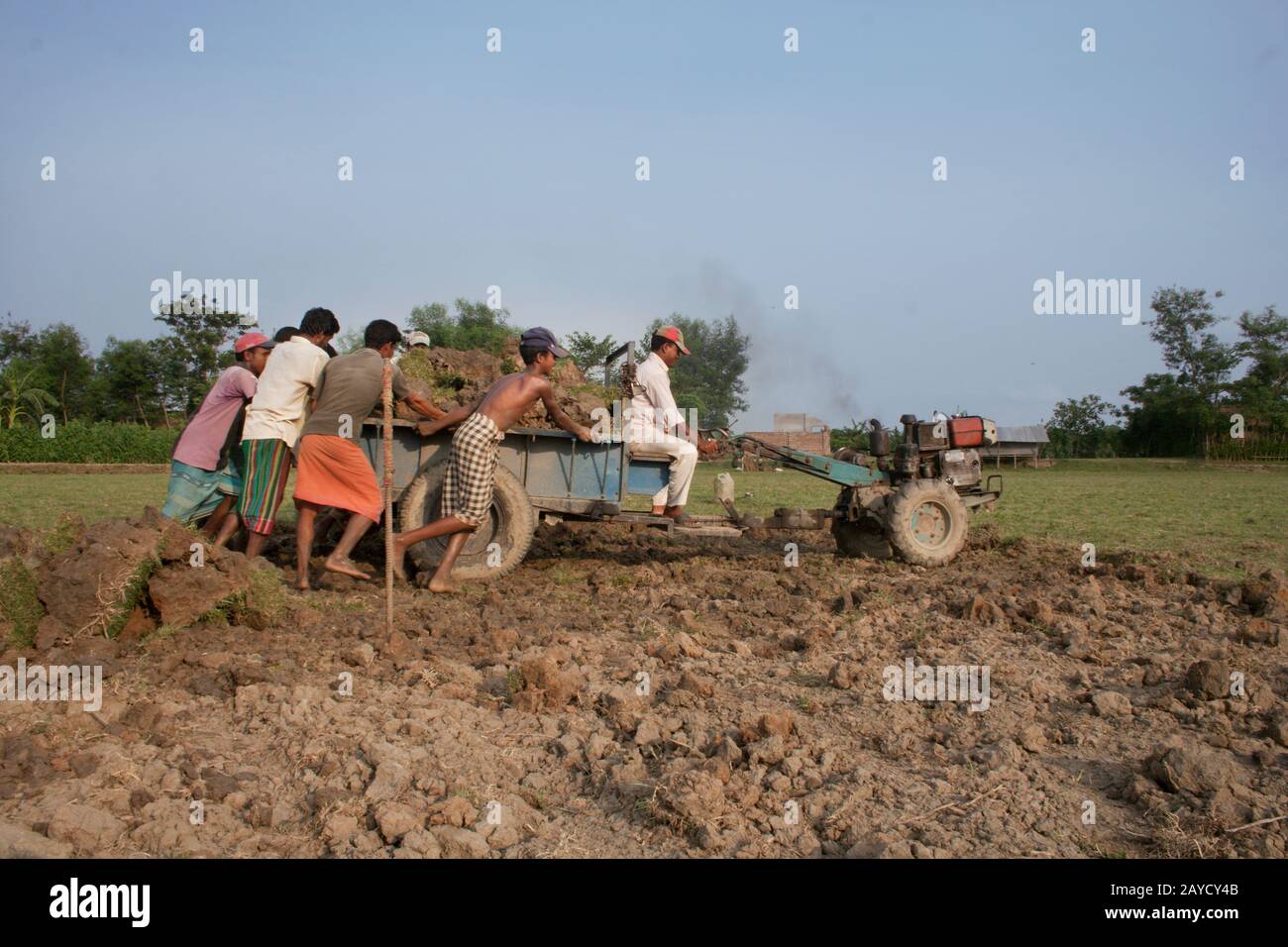 Bangladeshi labourer hi-res stock photography and images - Alamy