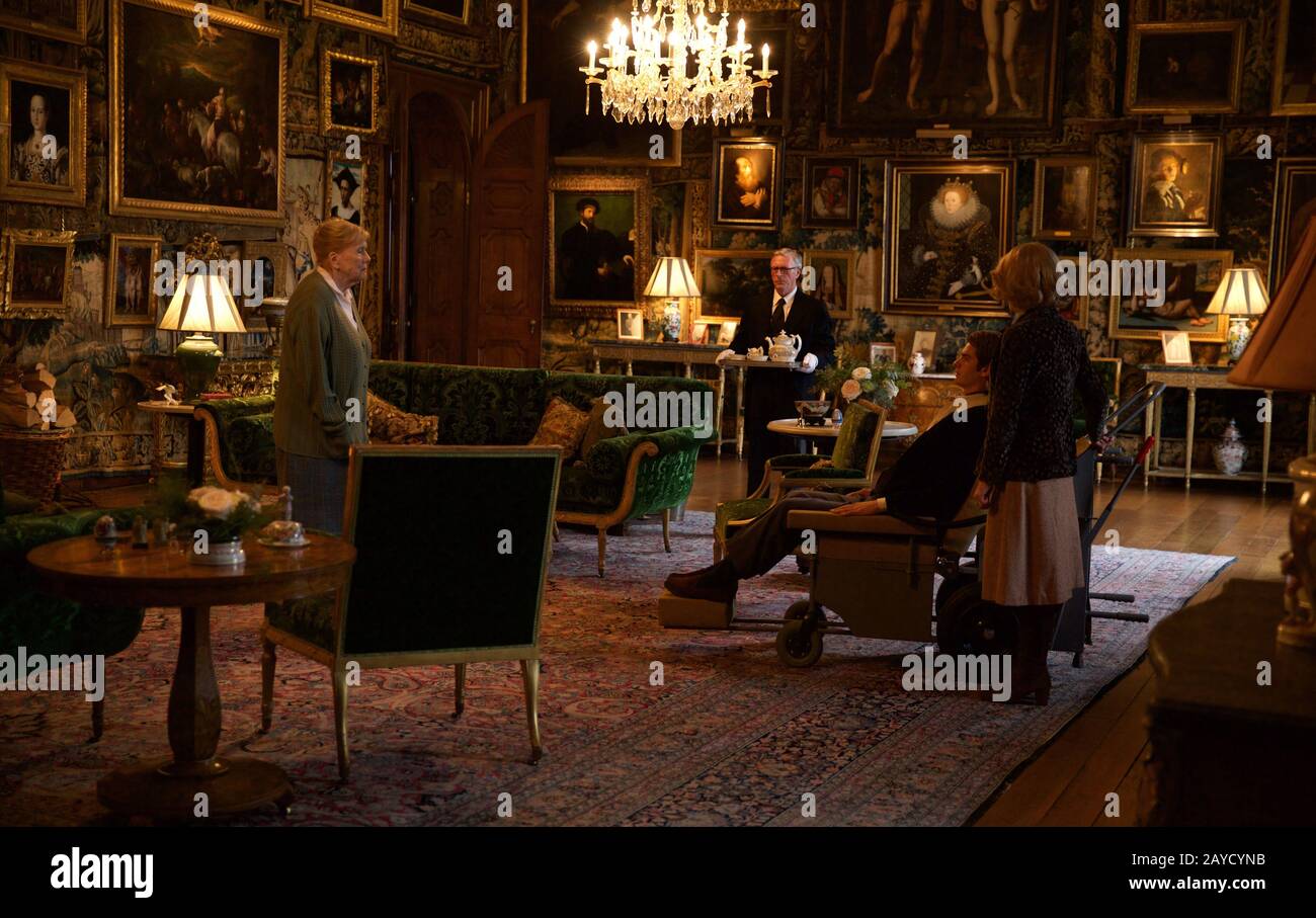 Robin cavendish hi-res stock photography and images - Alamy