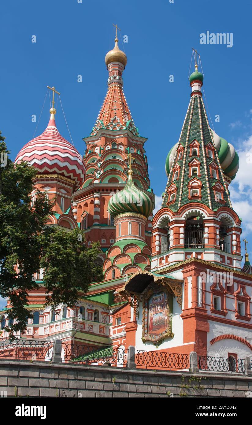 Russia moscow saint basils hi-res stock photography and images - Alamy