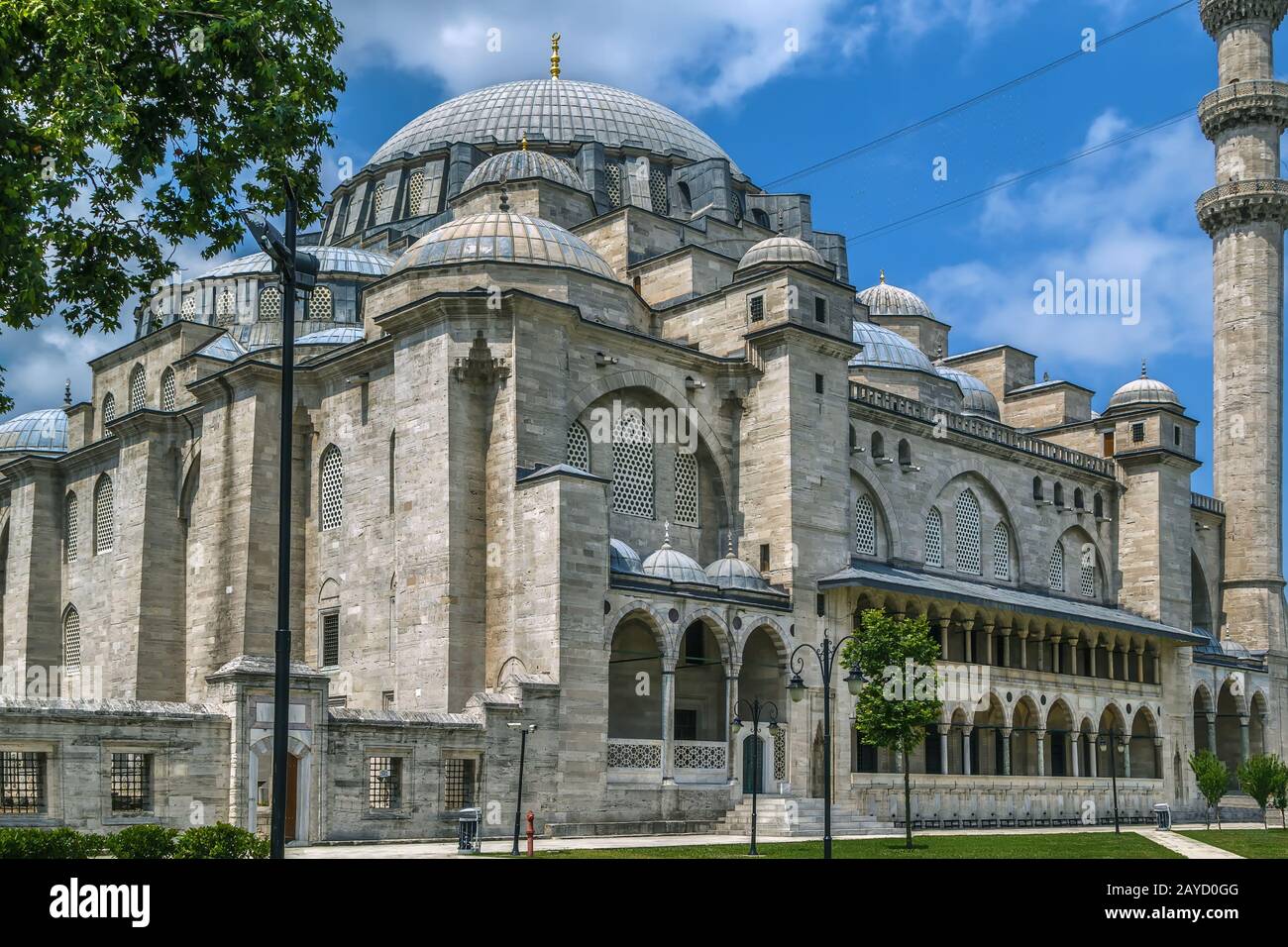 Exterior süleymaniye mosque istanbul hi-res stock photography and ...