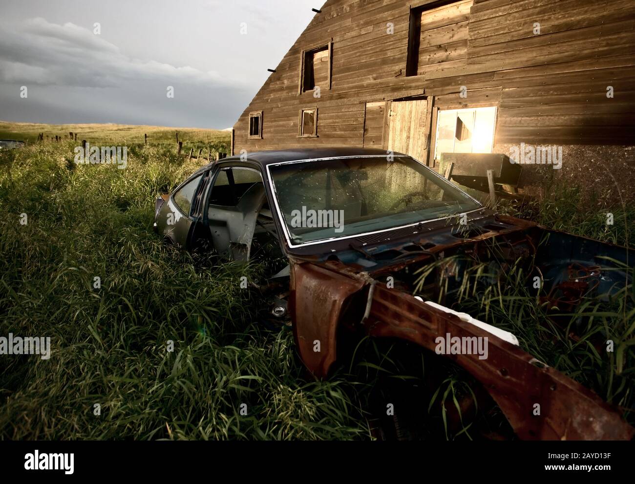 Deserted farm house hi-res stock photography and images - Alamy