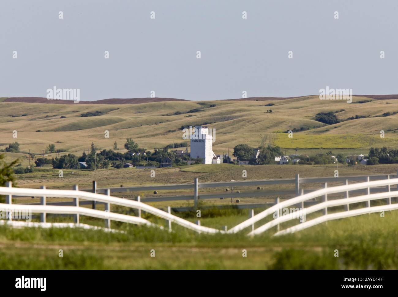 Prairie Town With Elevator Stock Photo - Alamy